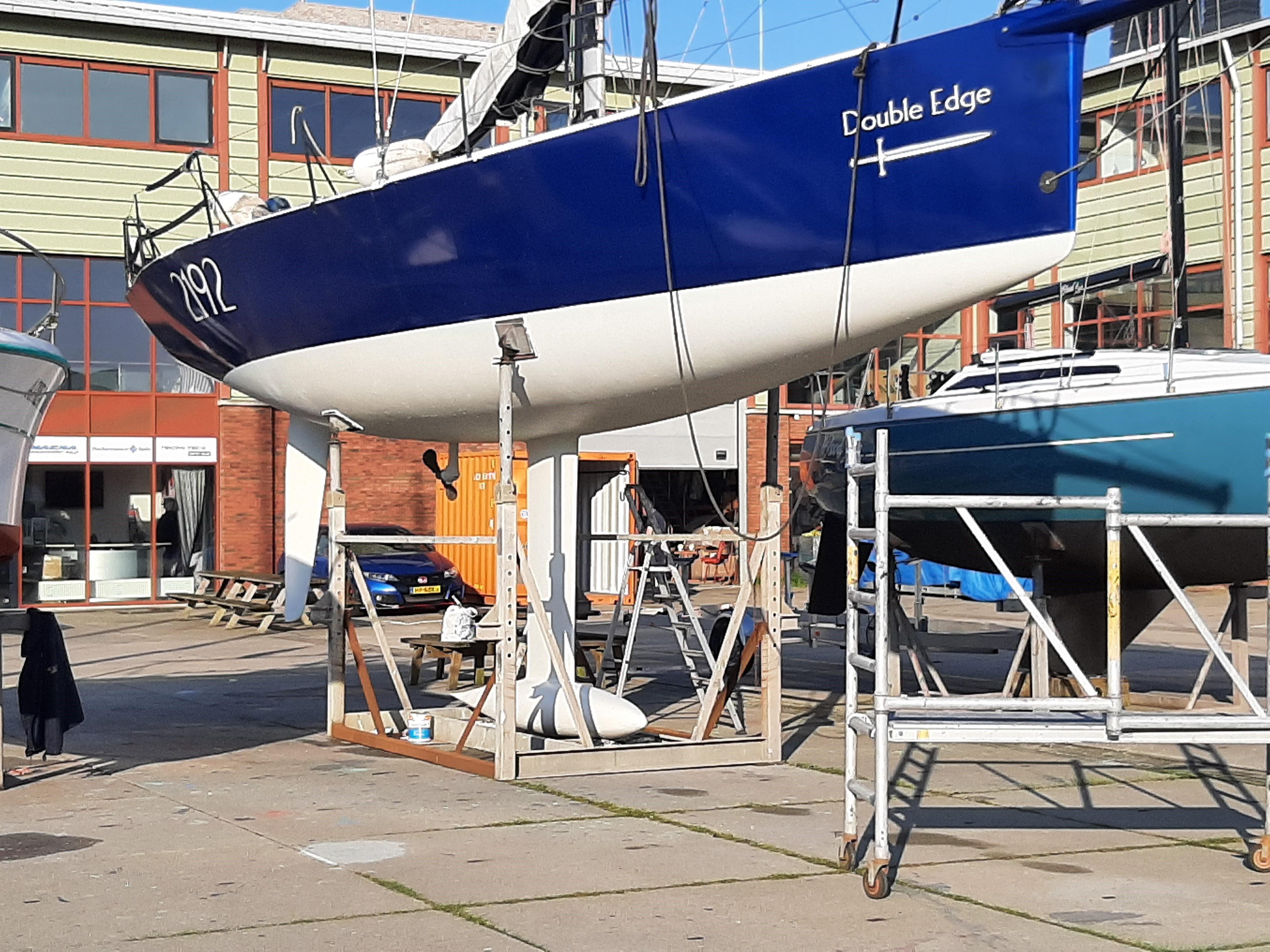 Corby 38 | 2000 | 12m | Boatshop24