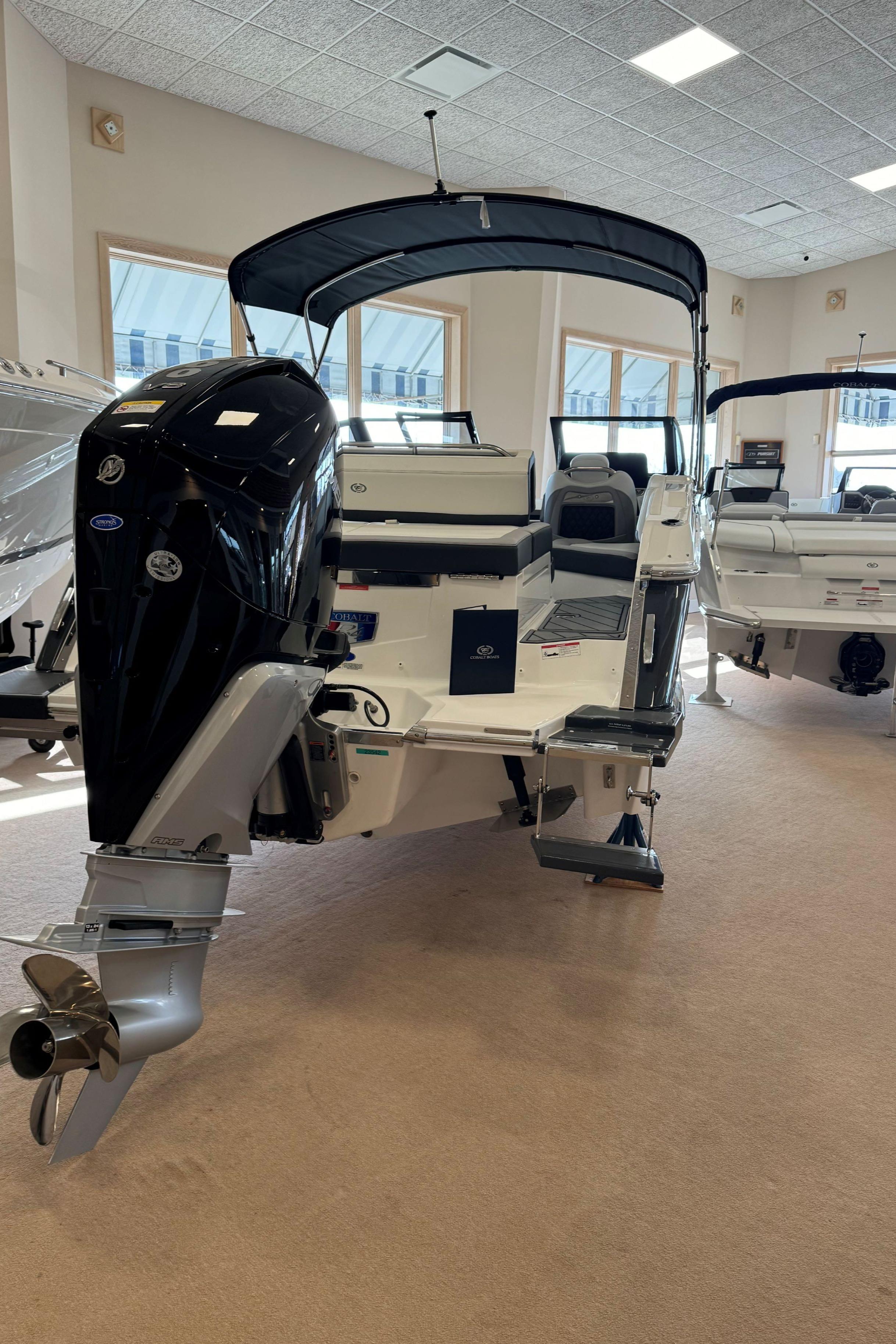 2024 Cobalt R4 Outboard Bowrider for sale - YachtWorld