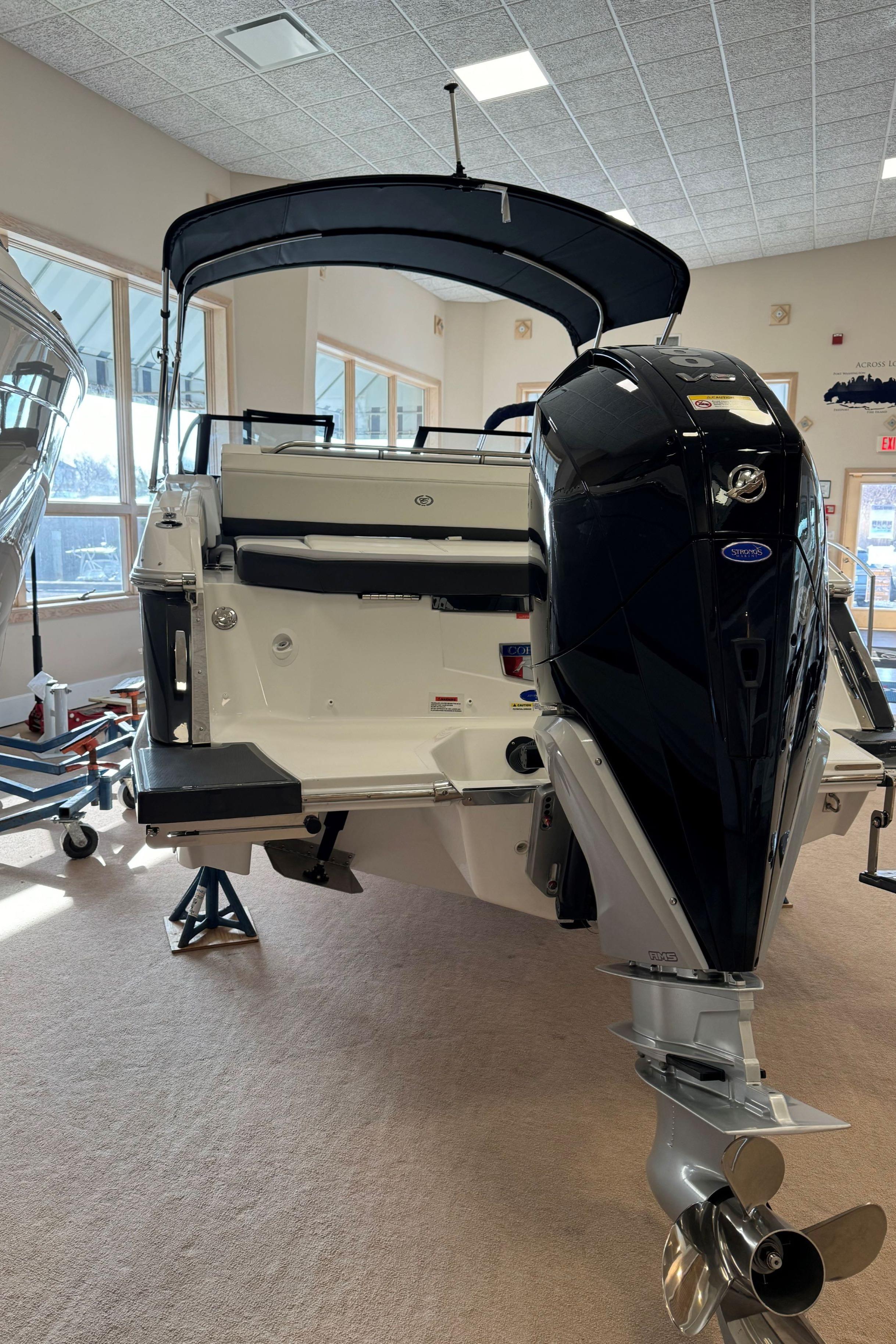 2024 Cobalt R4 Outboard Bowrider for sale - YachtWorld