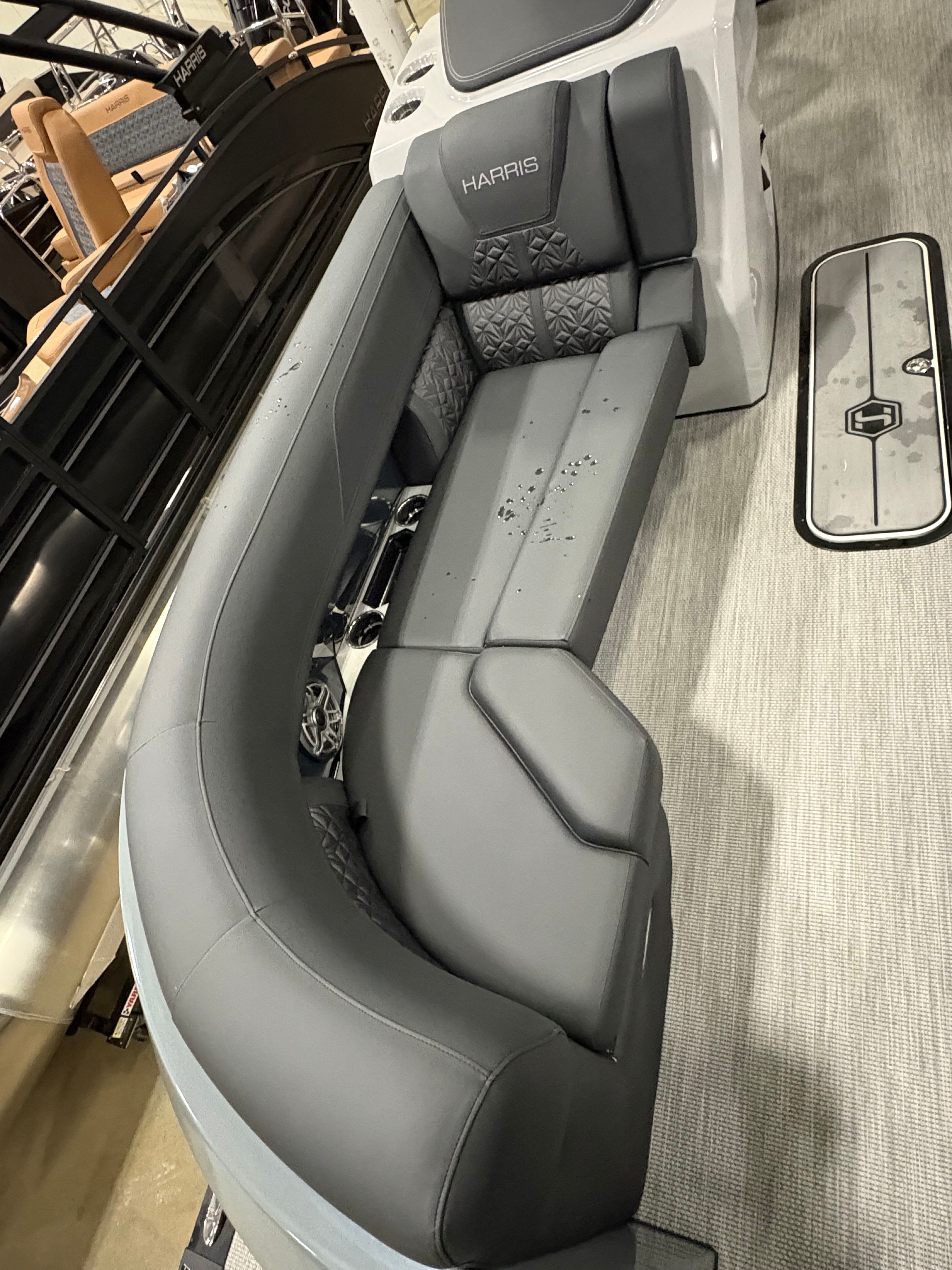 2026 Harris 230 Grand Mariner Bateaux non spécifiés à vendre - YachtWorld