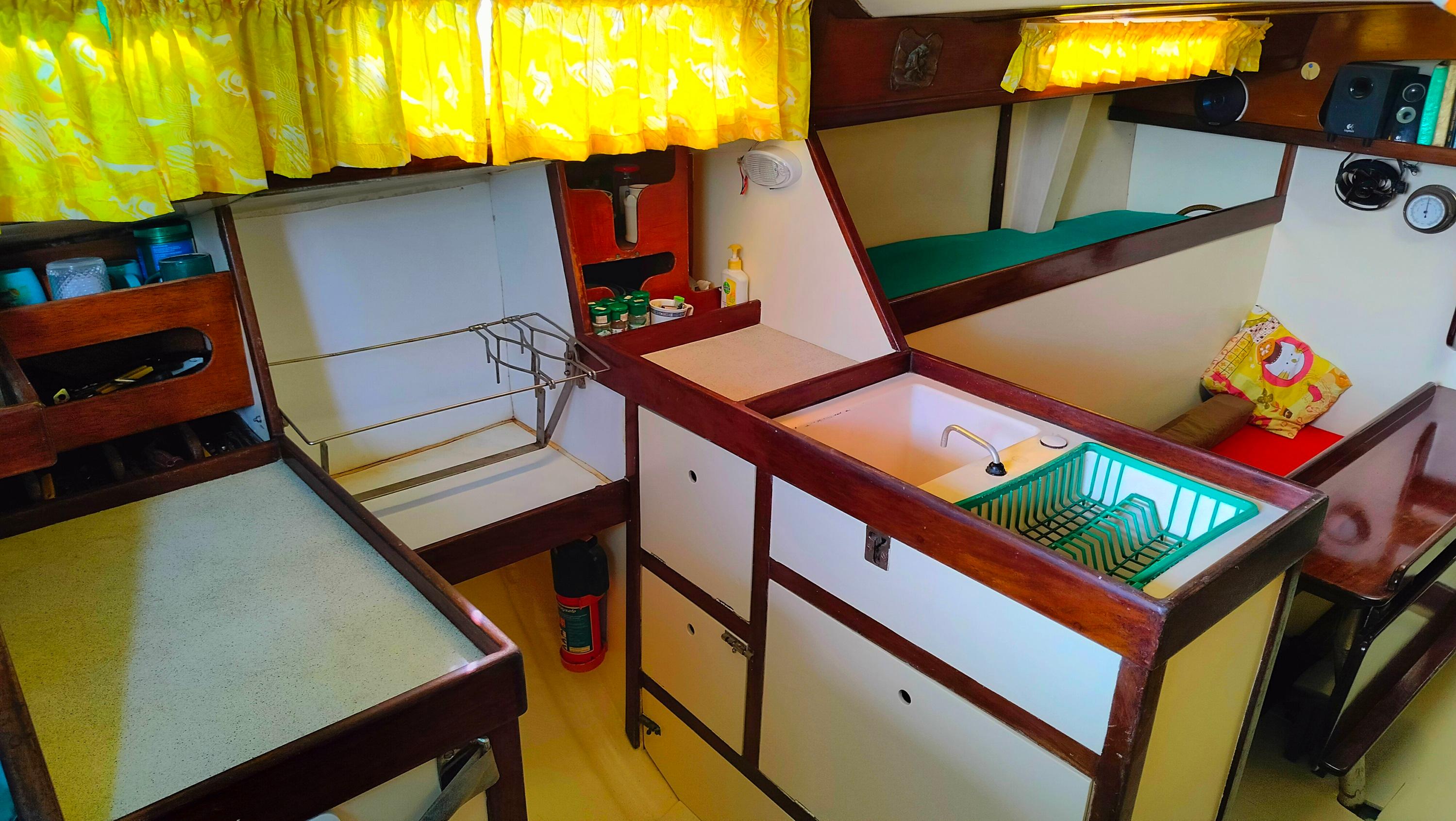 1979 Amel 40 Custom Sloop Sloop for sale - YachtWorld