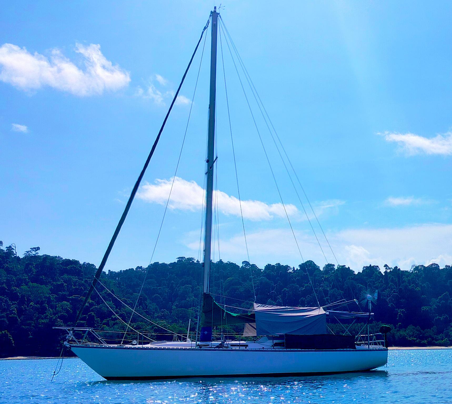 1979 Amel 40 Custom Sloop Sloop for sale - YachtWorld