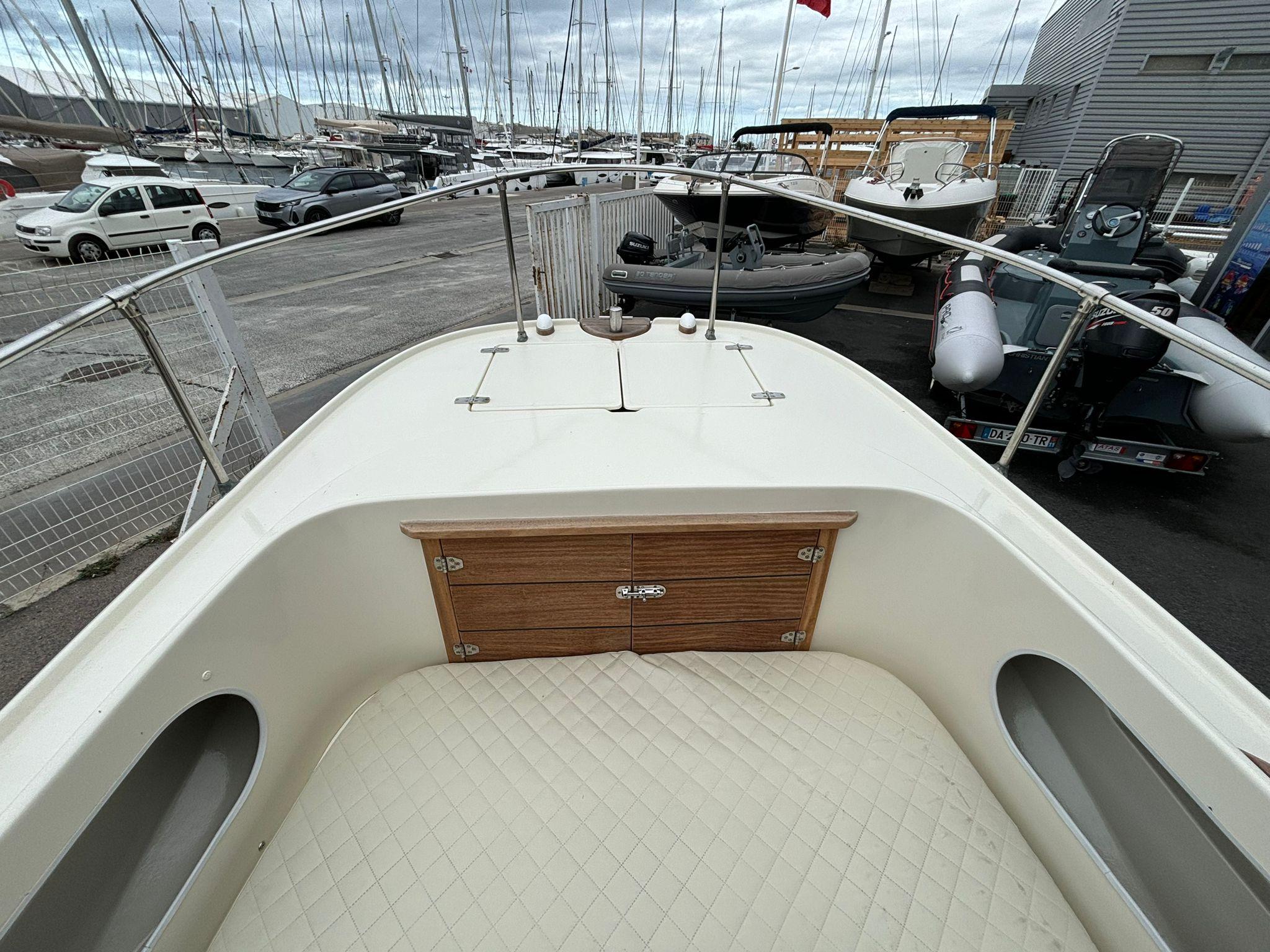 1973 Boston Whaler 190 Outrage Bay for sale - YachtWorld