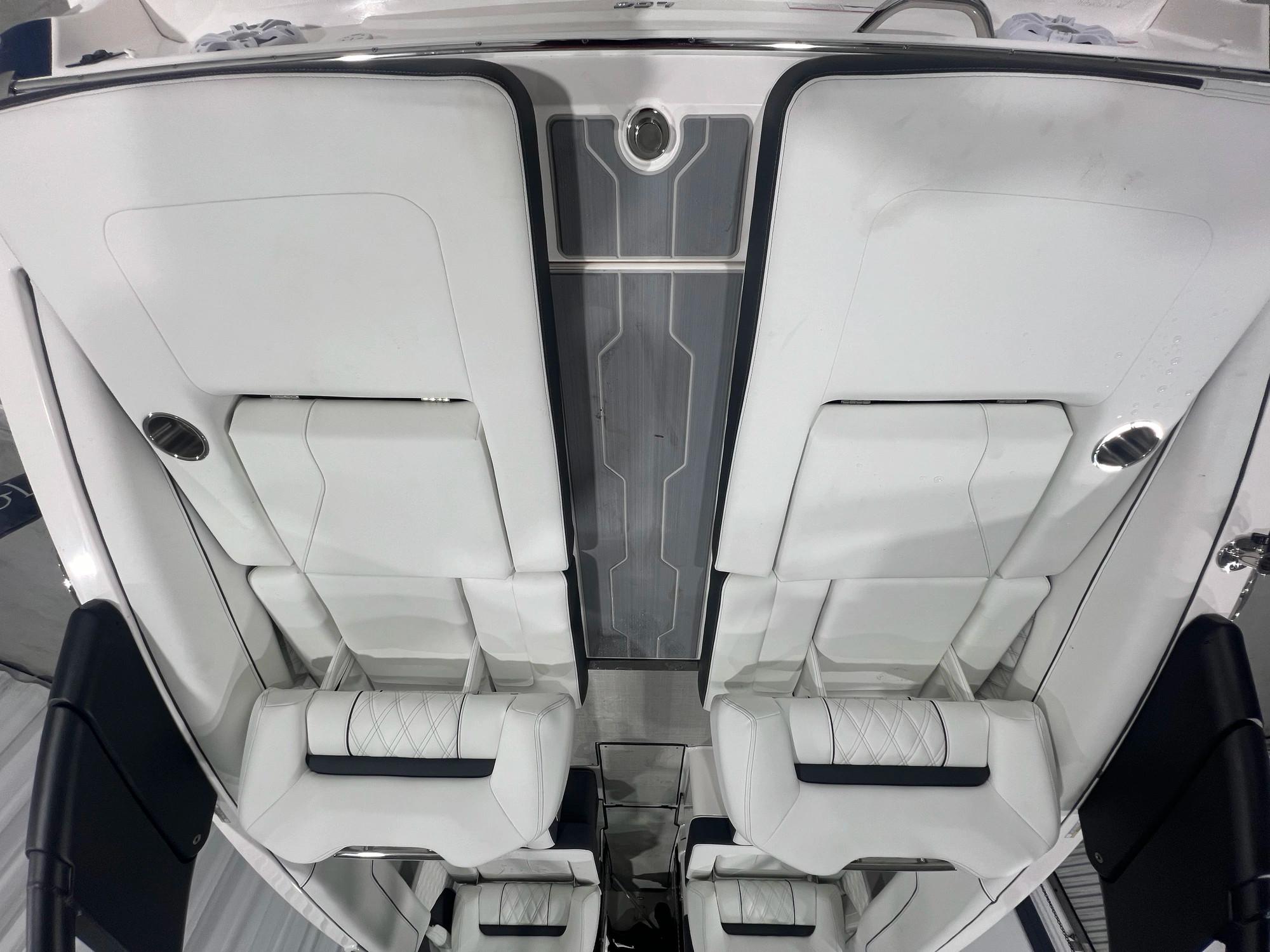 2024 Regal LS6 Bowrider for sale - YachtWorld