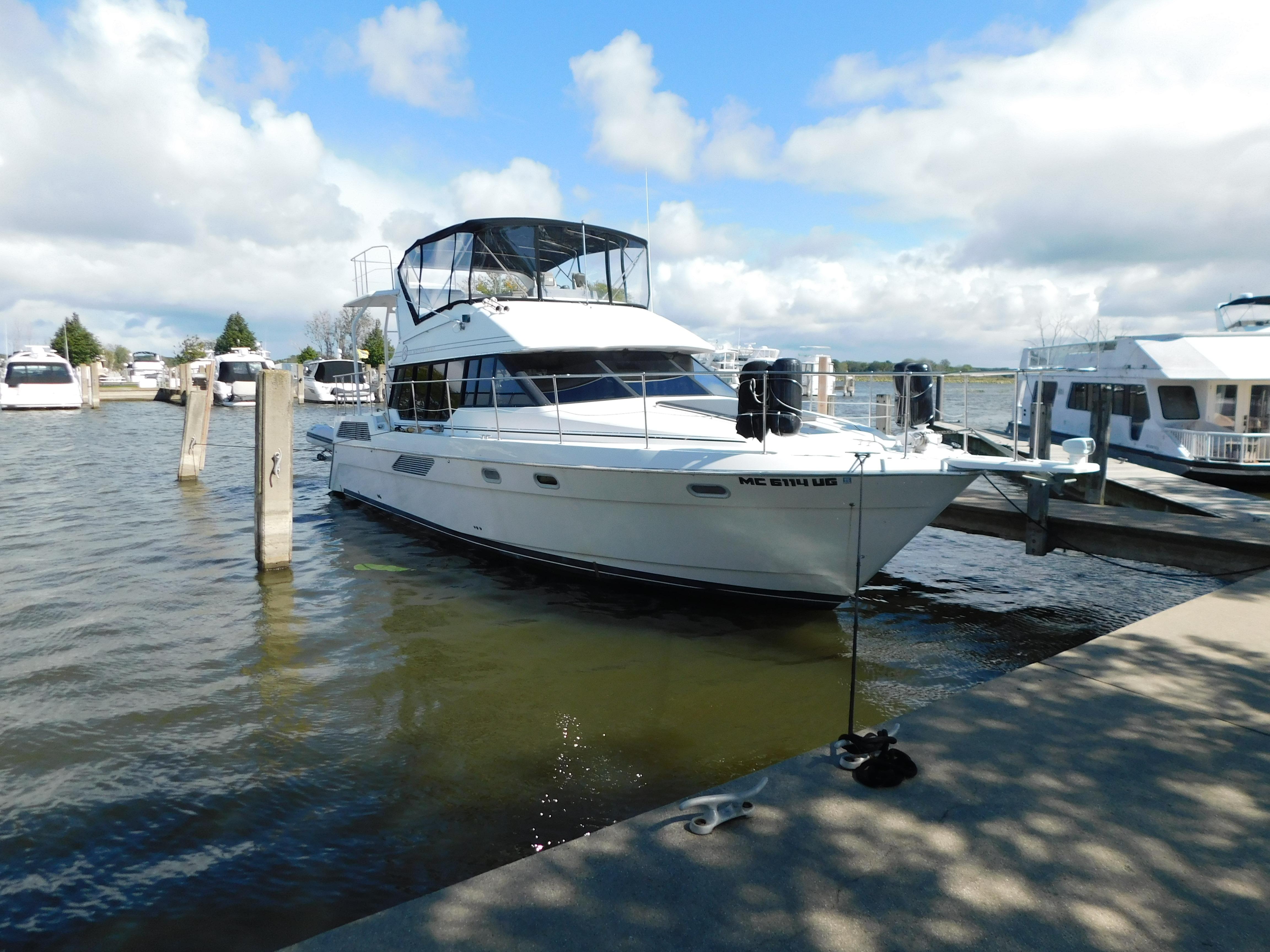 1992 Bayliner 4387 Motor Yacht Barche da crociera in vendita- YachtWorld