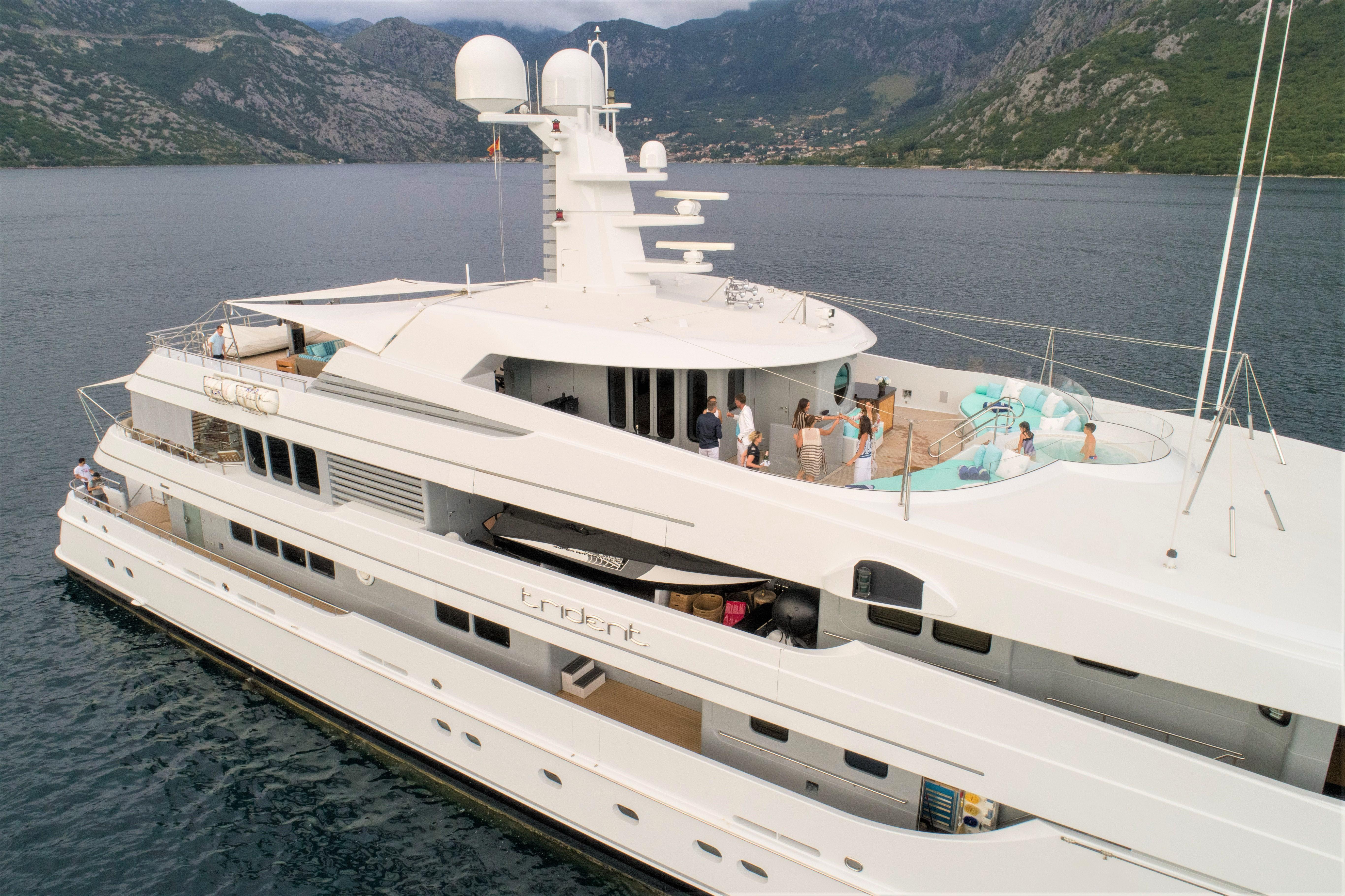 TRIDENT Mega Yacht Feadship for sale - YachtWorld