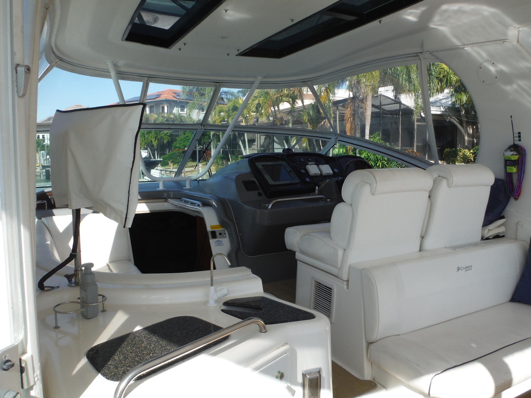 2005 Cruisers Yachts 455 Express Motoryacht Motor Yachts for sale ...