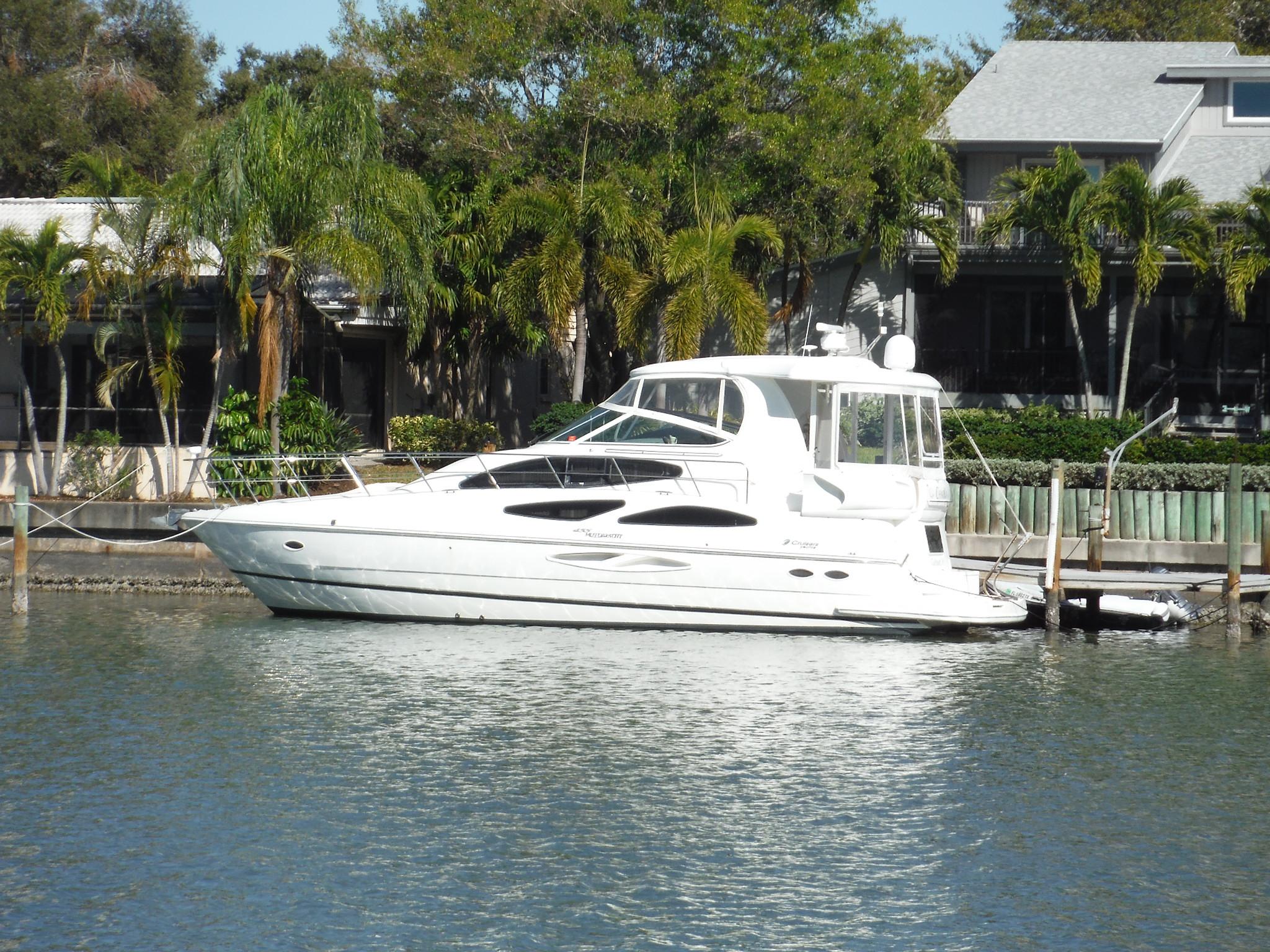 2005 Cruisers Yachts 455 Express Motoryacht Motor Yachts for sale ...
