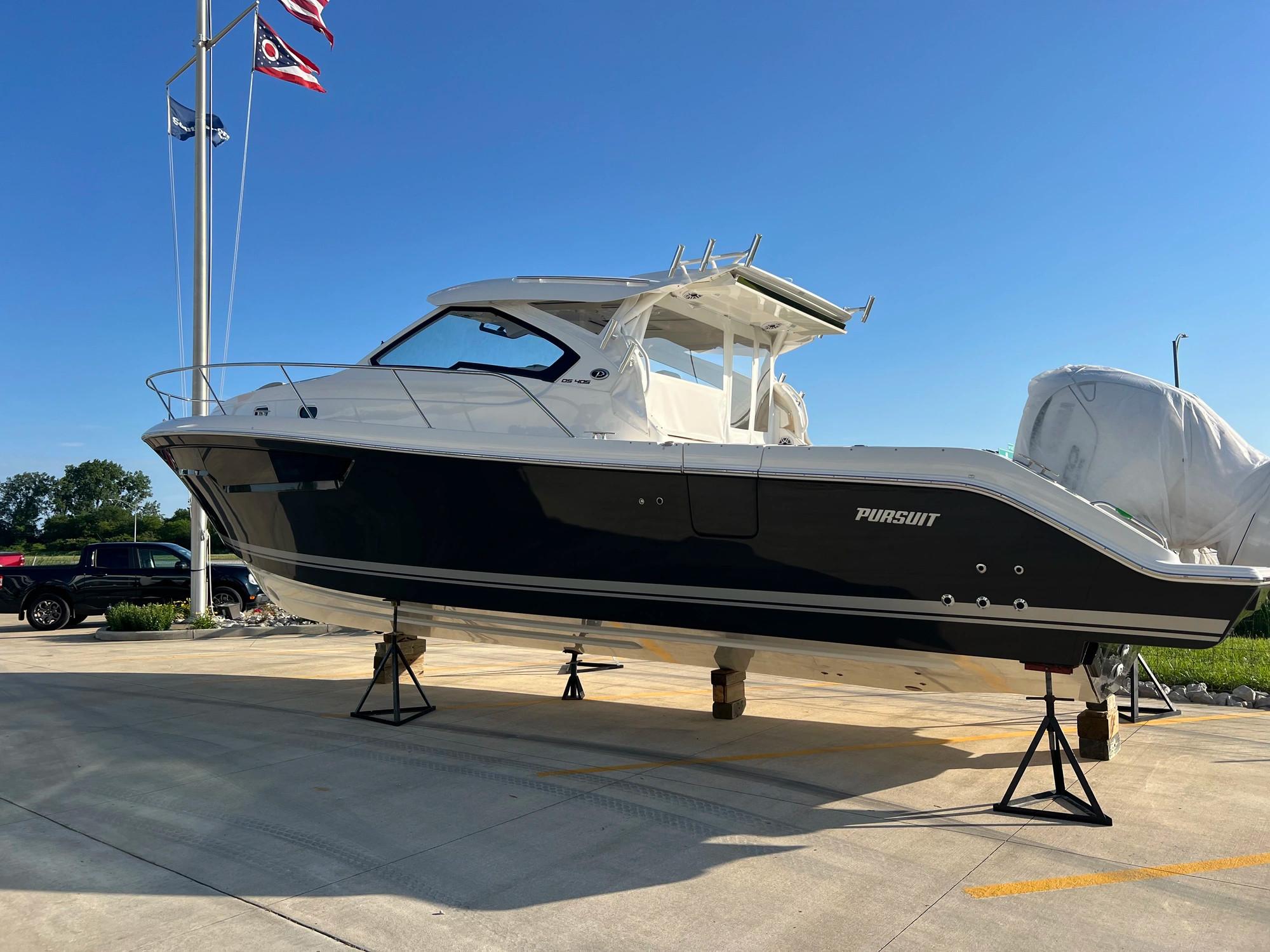 2025 Pursuit OS 405 Cruiser for sale - YachtWorld