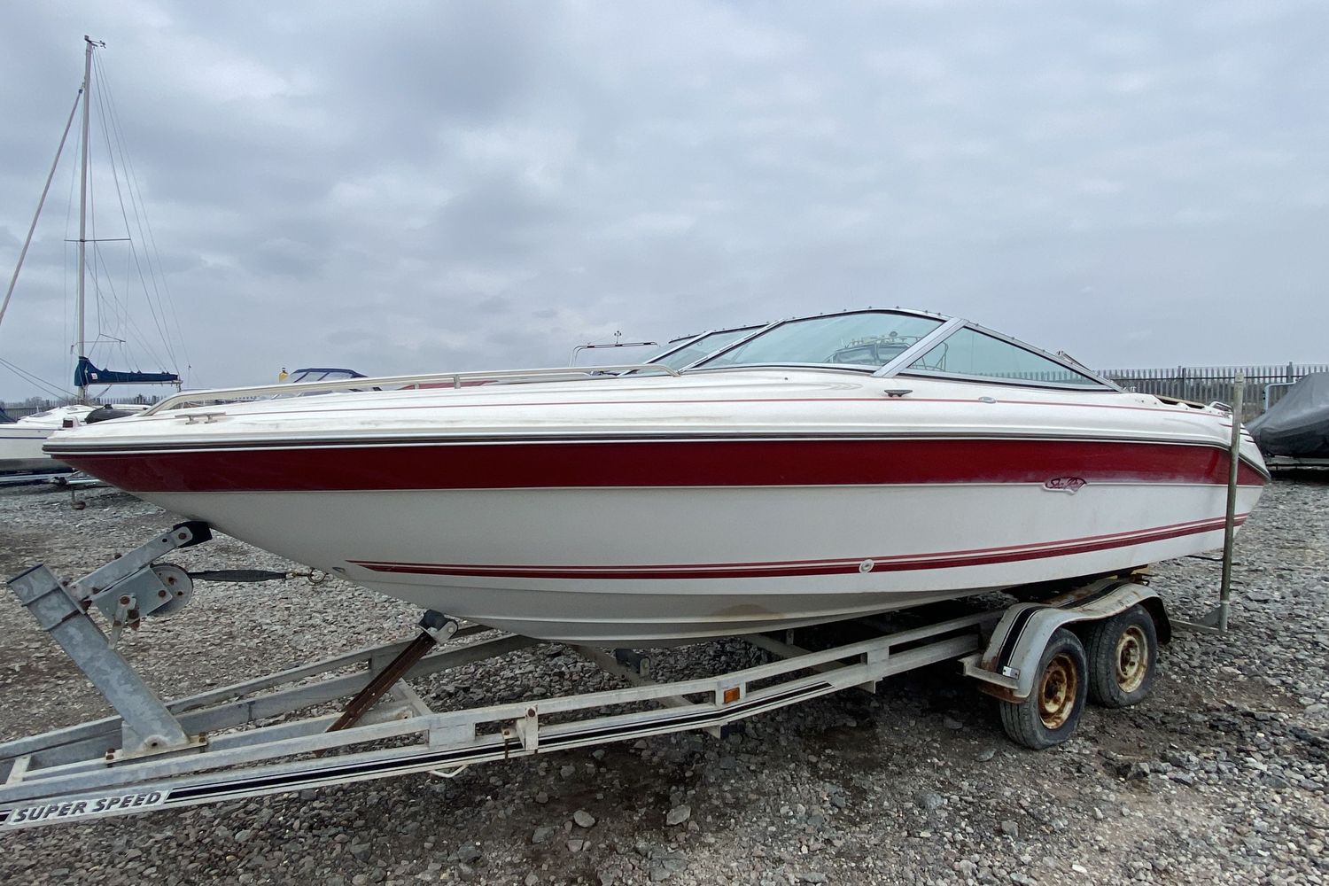 Sea Ray 200 Sunrunner | 6m | 1991 - Essex | Boats and Outboards