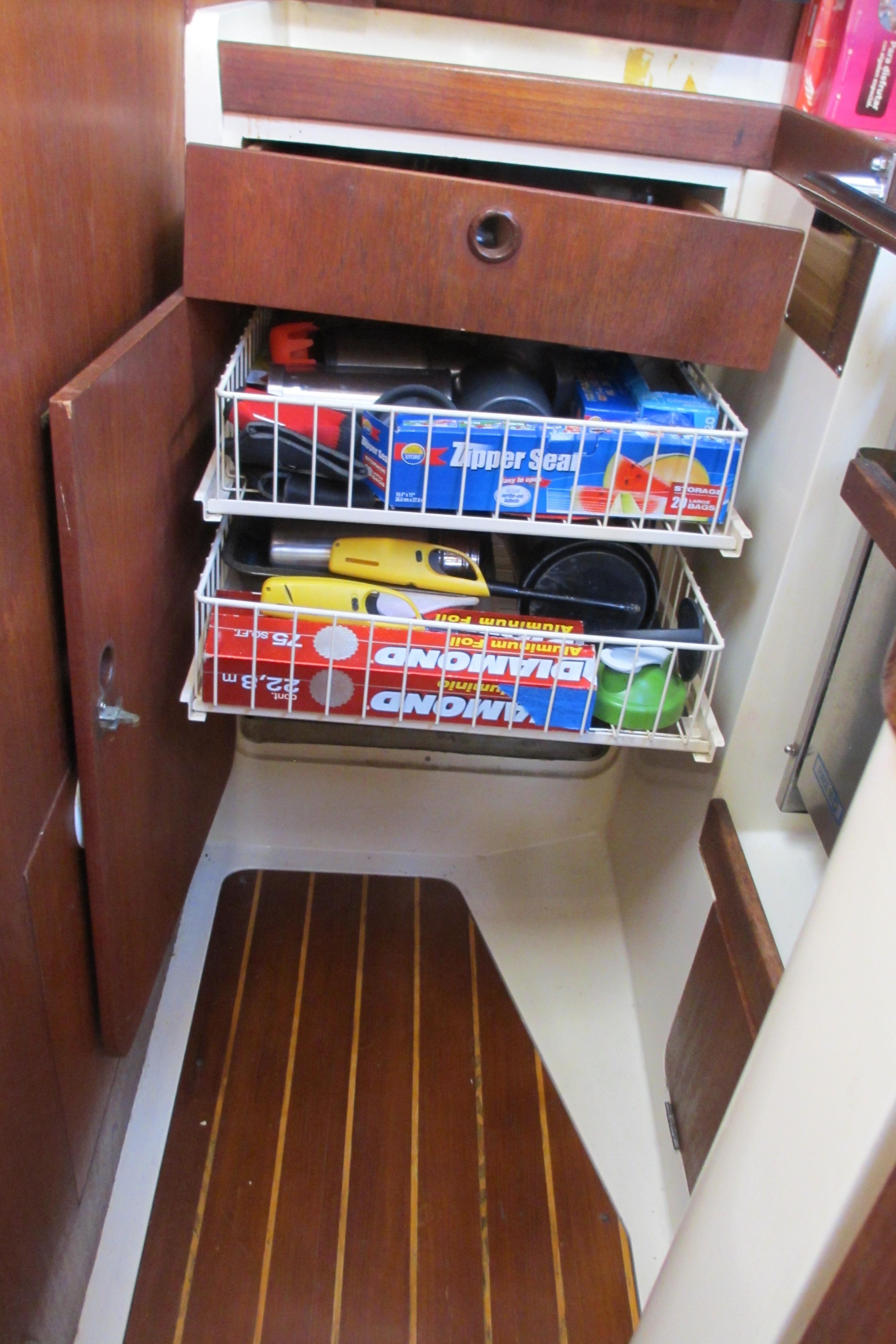 1988 CS 36 Merlin Cruiser for sale - YachtWorld