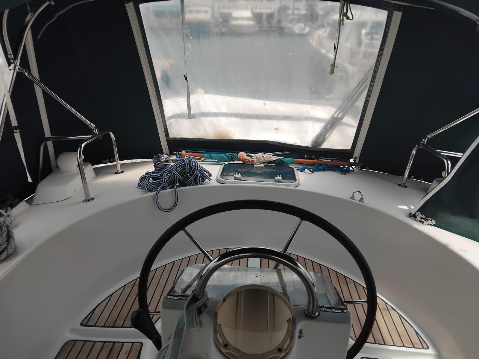 2000 Beneteau Oceanis 40 CC Clipper Cruiser for sale - YachtWorld