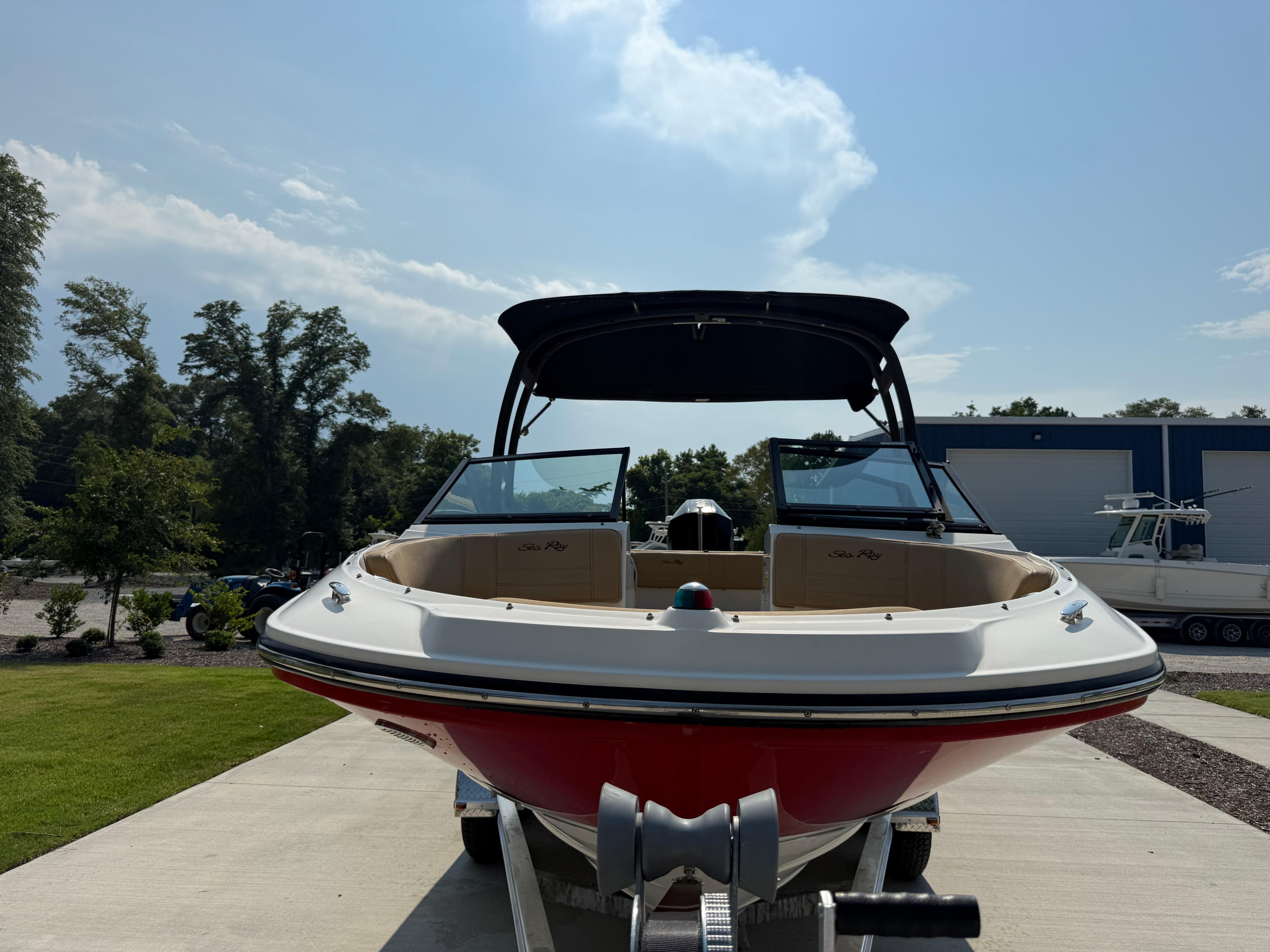 2019 Sea Ray 21 SPX Dual Console for sale - YachtWorld