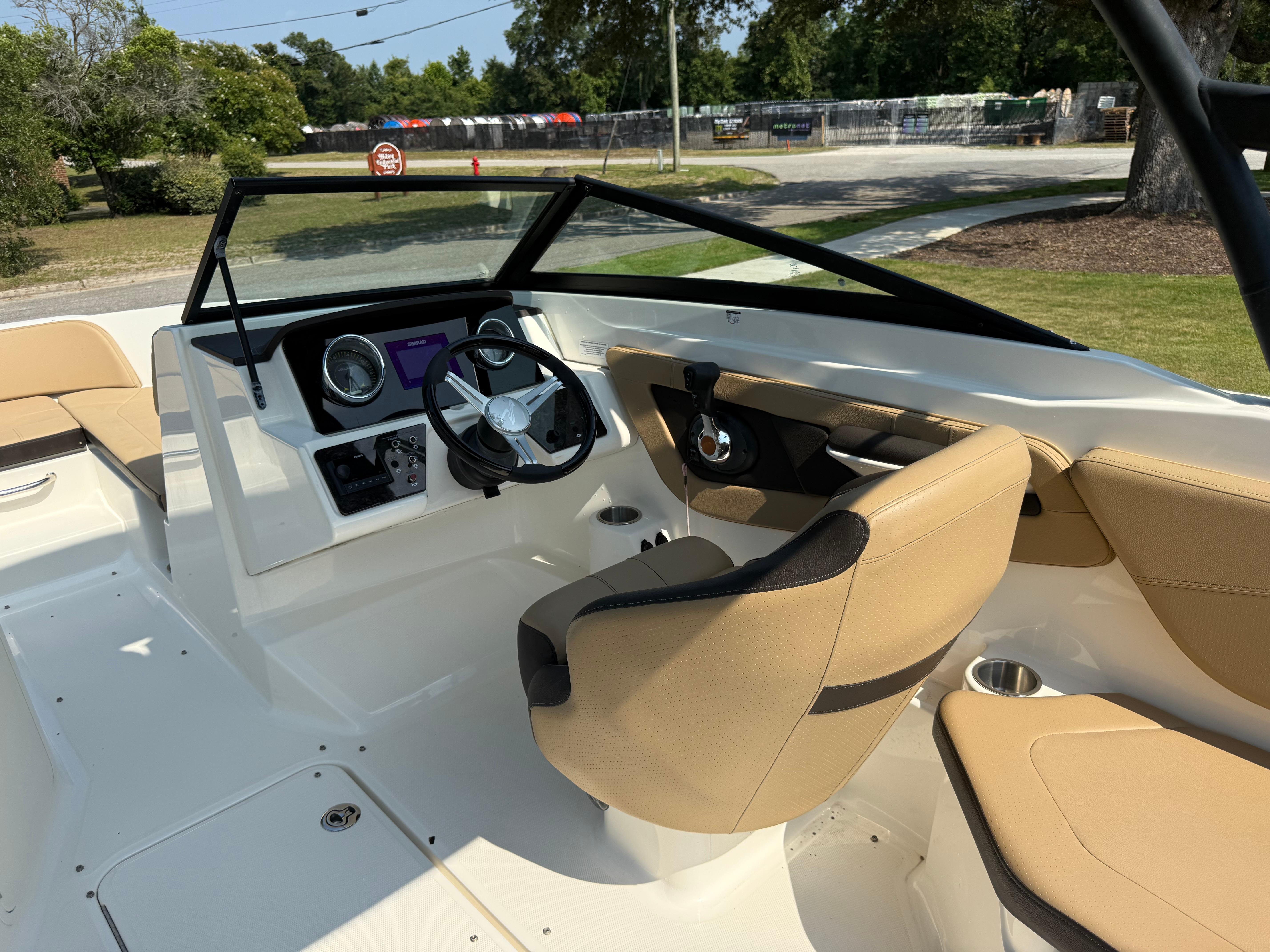 2019 Sea Ray 21 SPX Dual Console for sale - YachtWorld