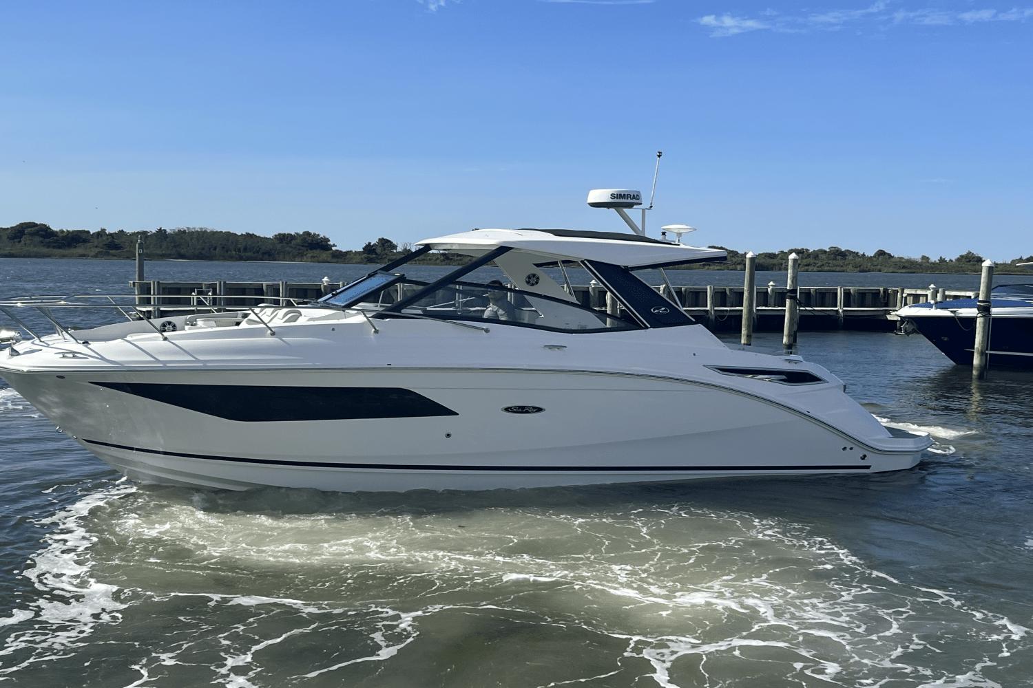2024 Sea Ray 320 Sundancer Sports Cruiser for sale - YachtWorld