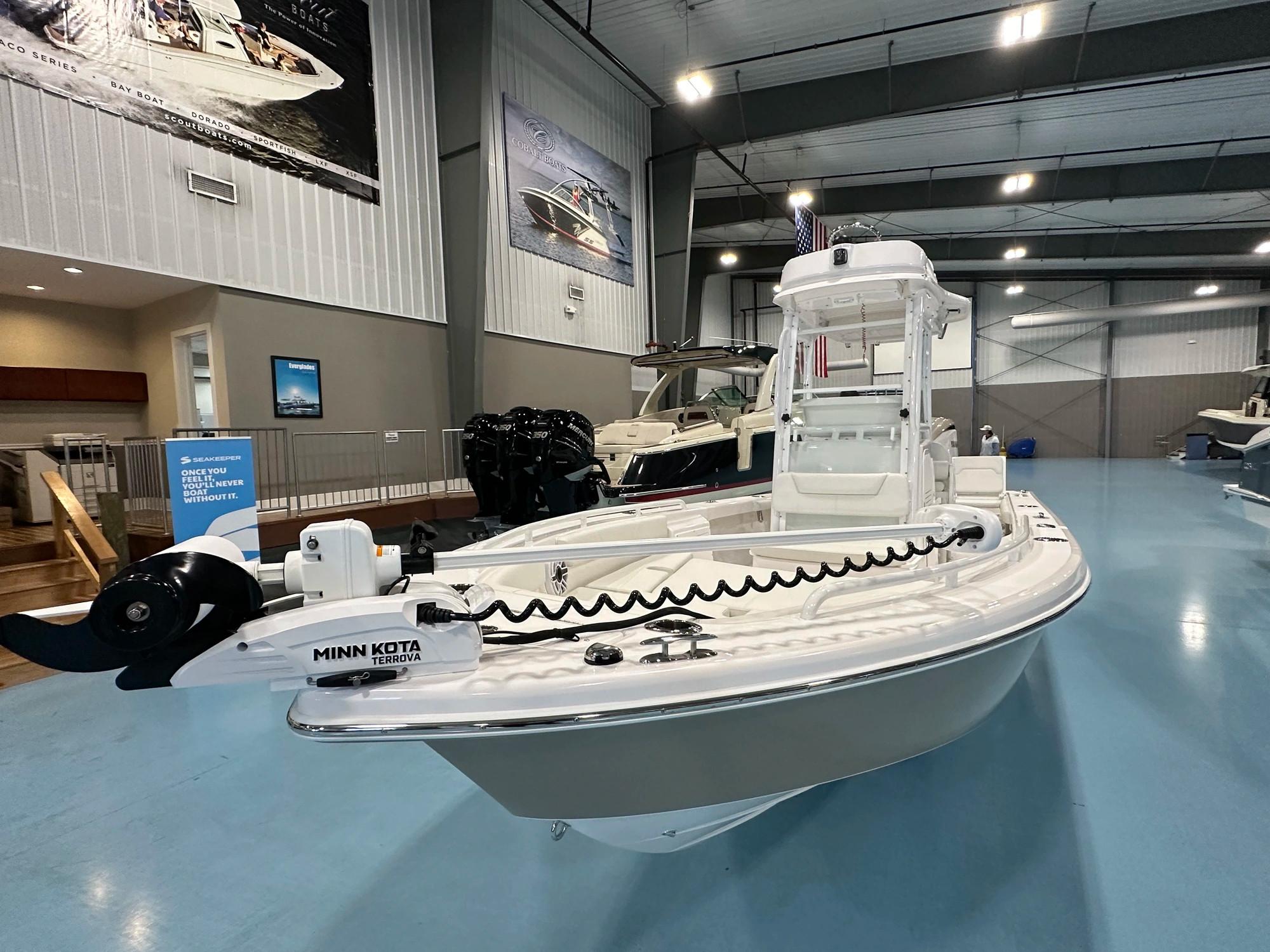 2024 Everglades 243 CC Center Console for sale - YachtWorld