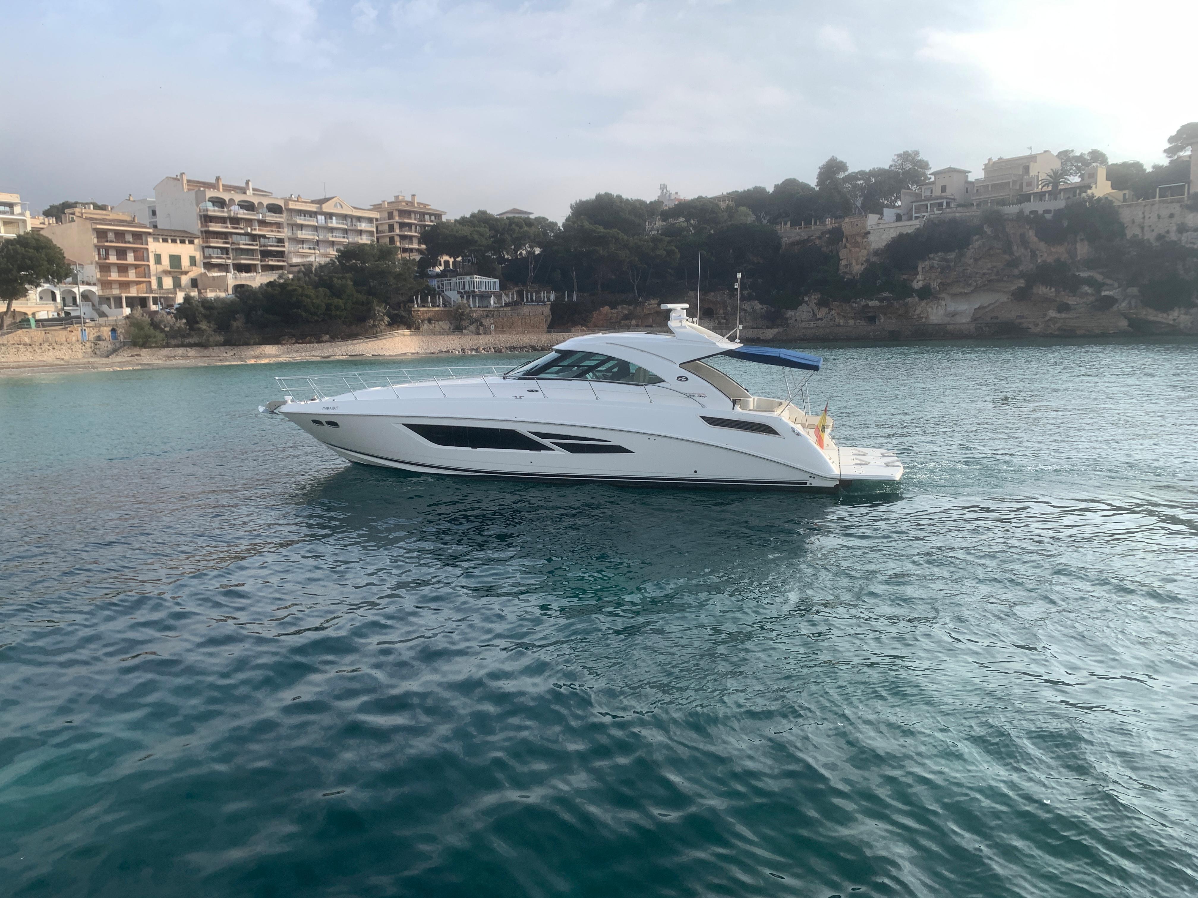 2017 Sea Ray 540 Sundancer Motor Yachts for sale - YachtWorld