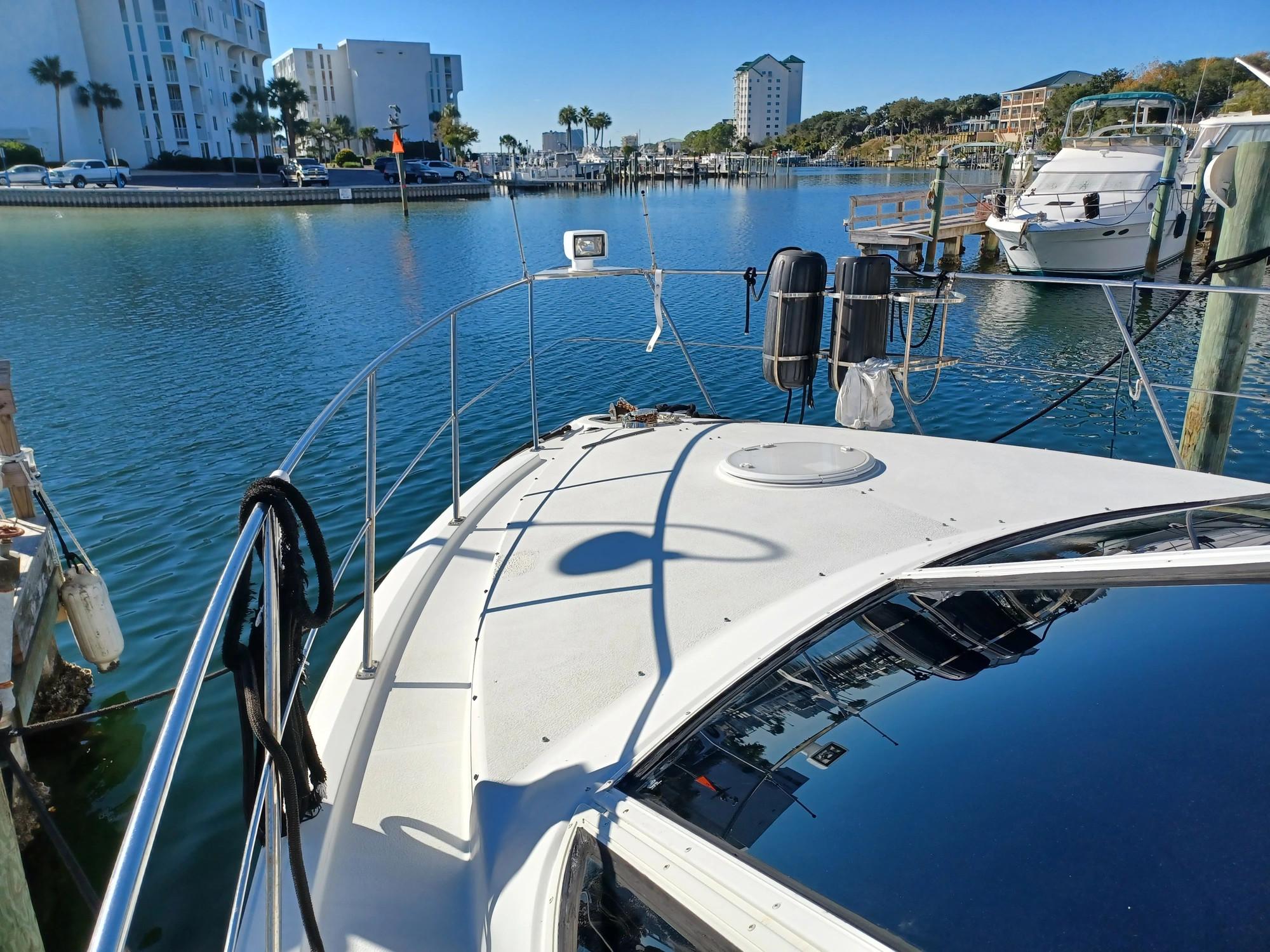 1997 Carver 500 Cockpit Motor Yacht Motoryachten Kaufen - YachtWorld