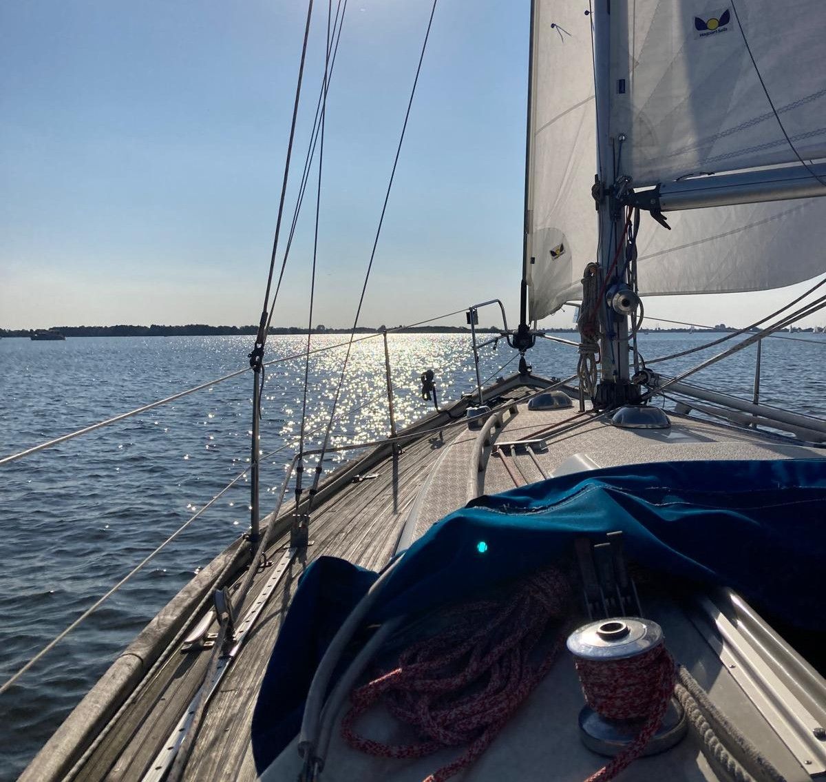 Tweedehands 1984 Hallberg-Rassy 29 | YachtFocus