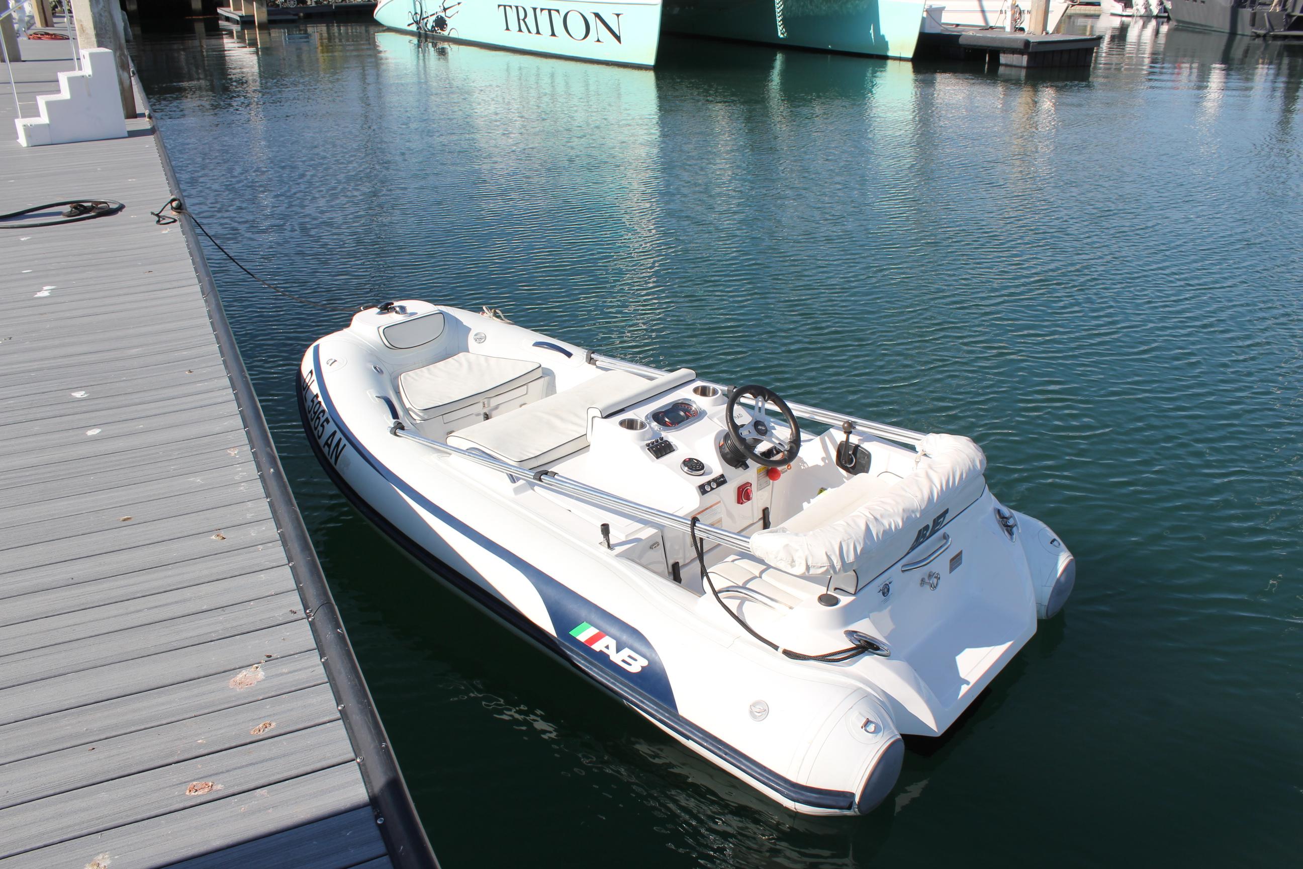 2022 AB Inflatables ABJET 330 Inflatable for sale - YachtWorld