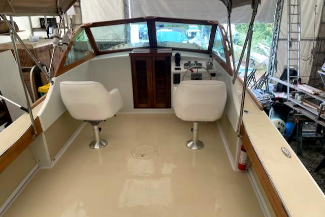 1970 Hunt Yachts Surfhunter 25 Cuddy Cabin for sale - YachtWorld