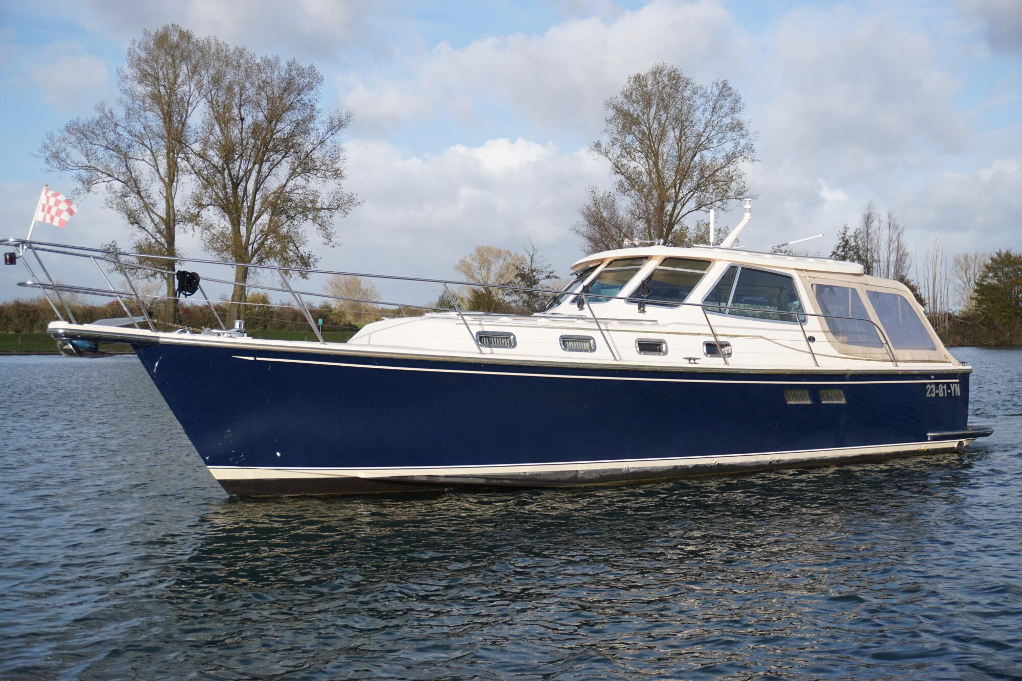 Island Packet Island Packet Craft 360 Express | 2004 | 11m | Boatshop24