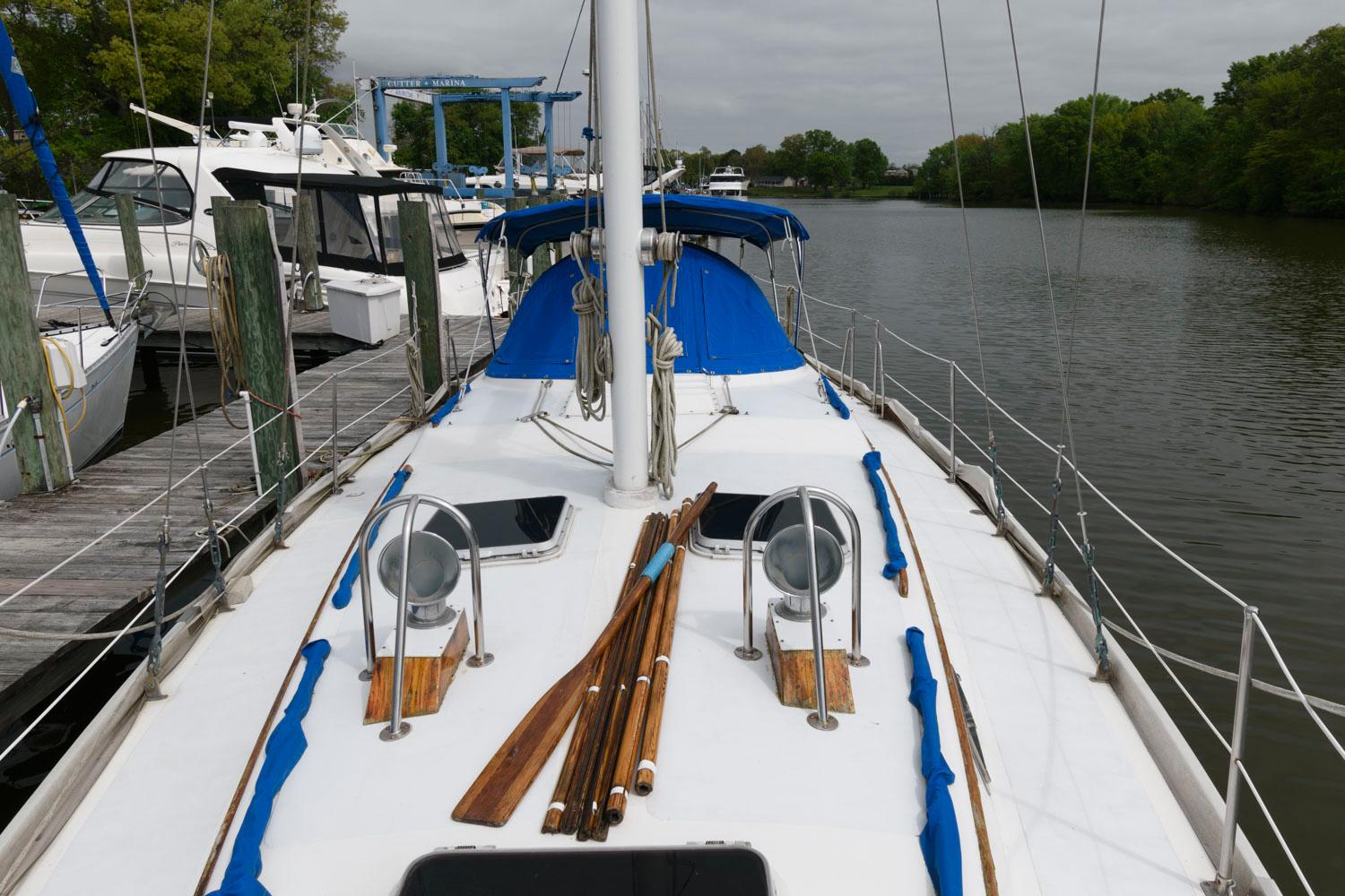 1977 Gulfstar 50 Center Cockpit Centre Cockpit for sale - YachtWorld