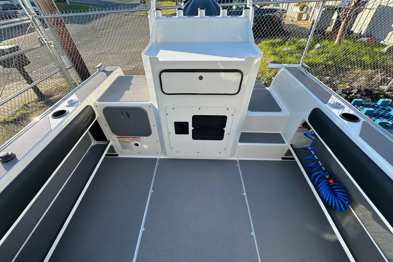 Yacht for Sale | 28 Sealegs Yachts Anacortes, WA | Denison Yacht Sales