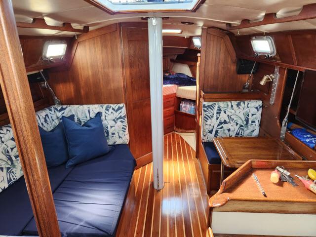 1982 Ericson 38 Racer/Cruiser for sale - YachtWorld