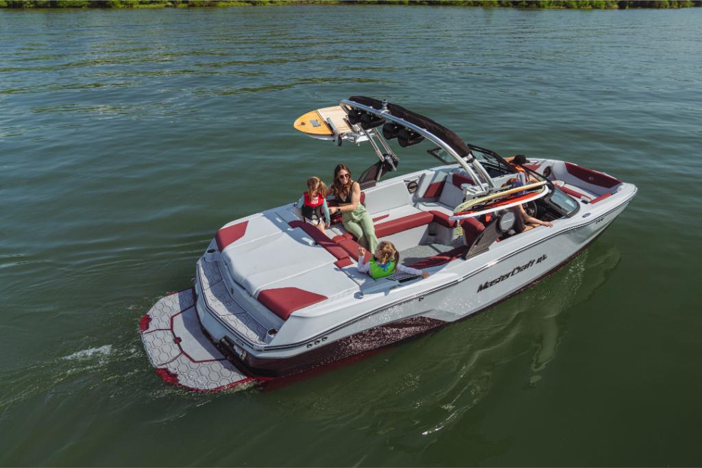 2023 MasterCraft NXT22 Wasserski/Wakeboard-Boot Kaufen - YachtWorld