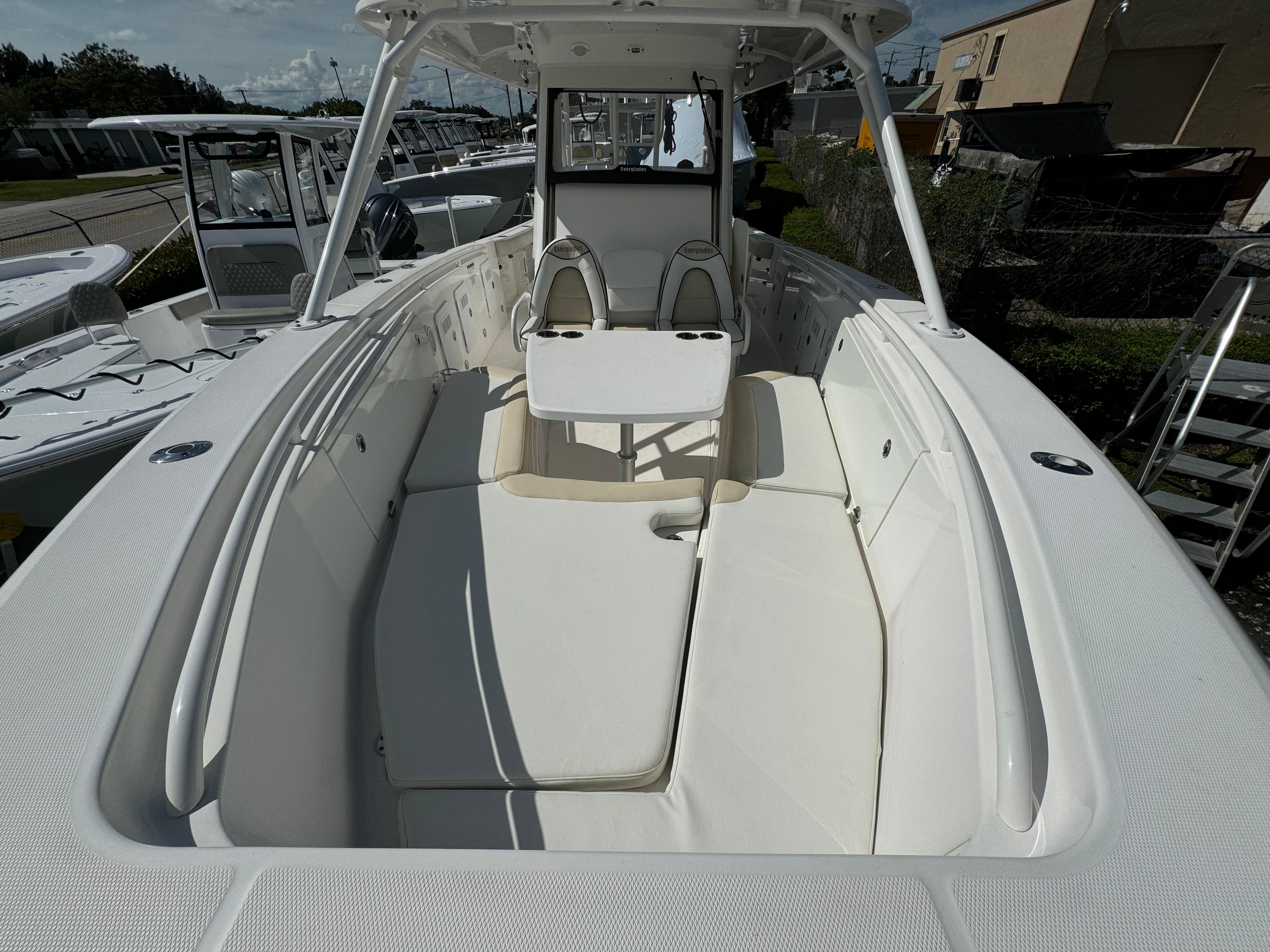 2016 Everglades 355 Center Console Center Console for sale - YachtWorld