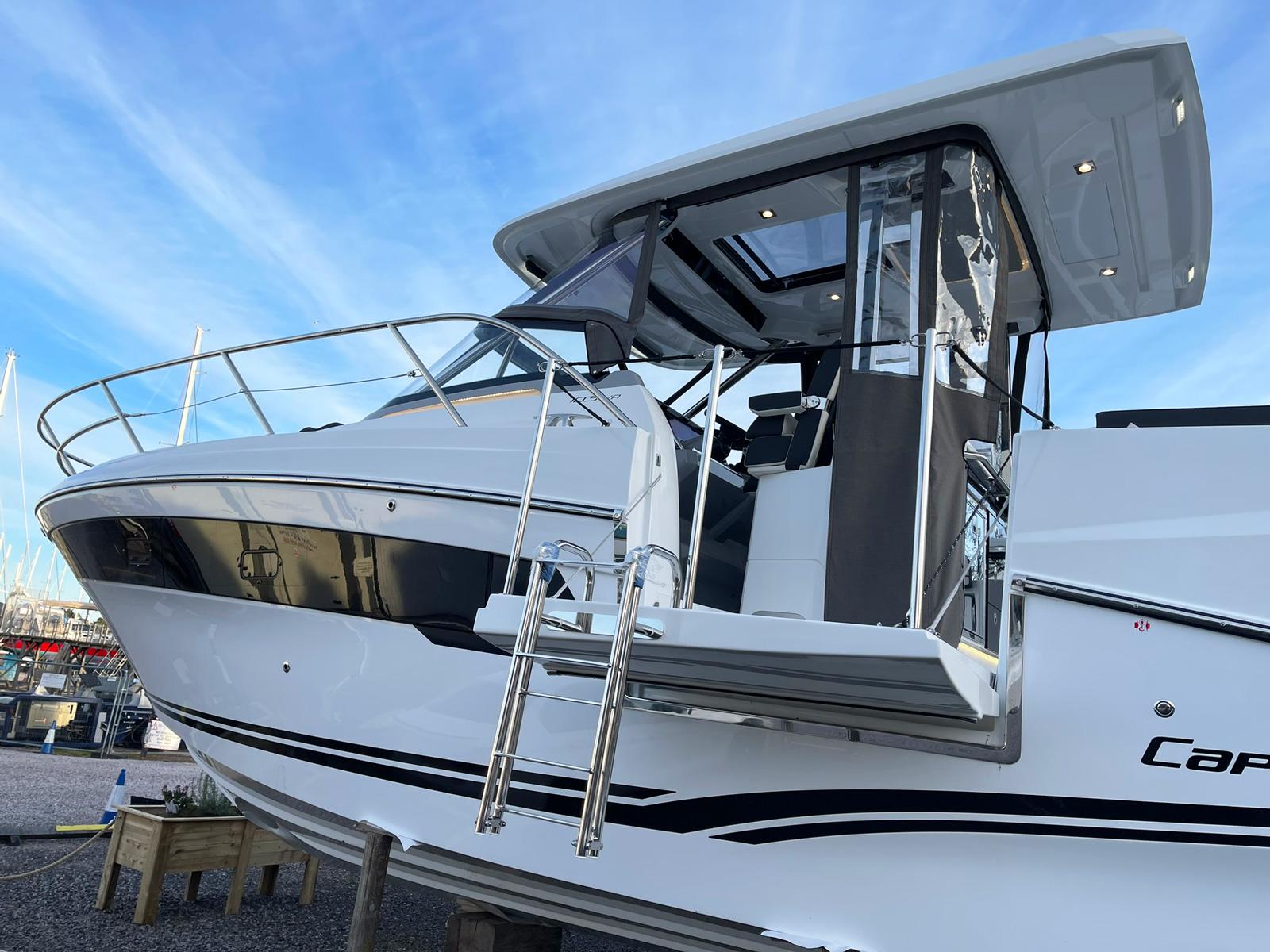 2024 Jeanneau Cap Camarat 10.5 WA Serie 2 Walkaround Kaufen - YachtWorld