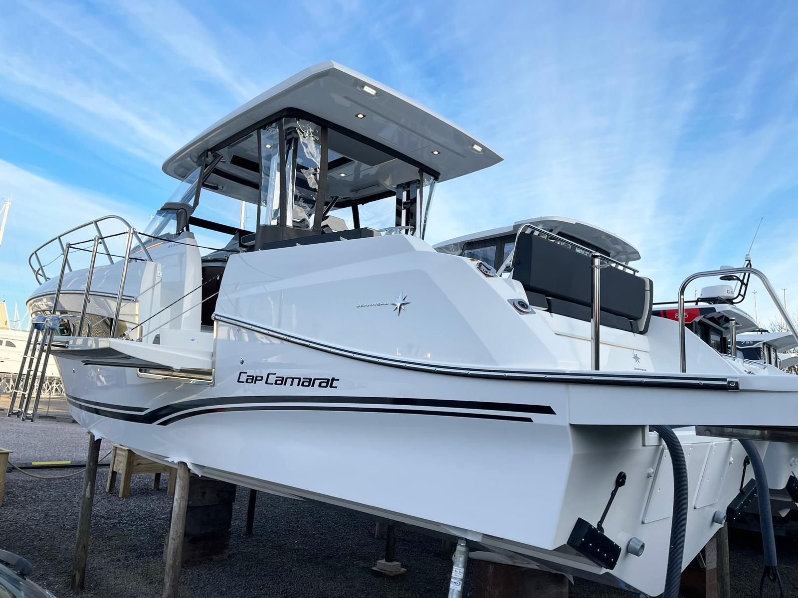 Nuevo 2024 Jeanneau Cap Camarat 10.5 WA Serie 2 - Hampshire | TopBarcos.com