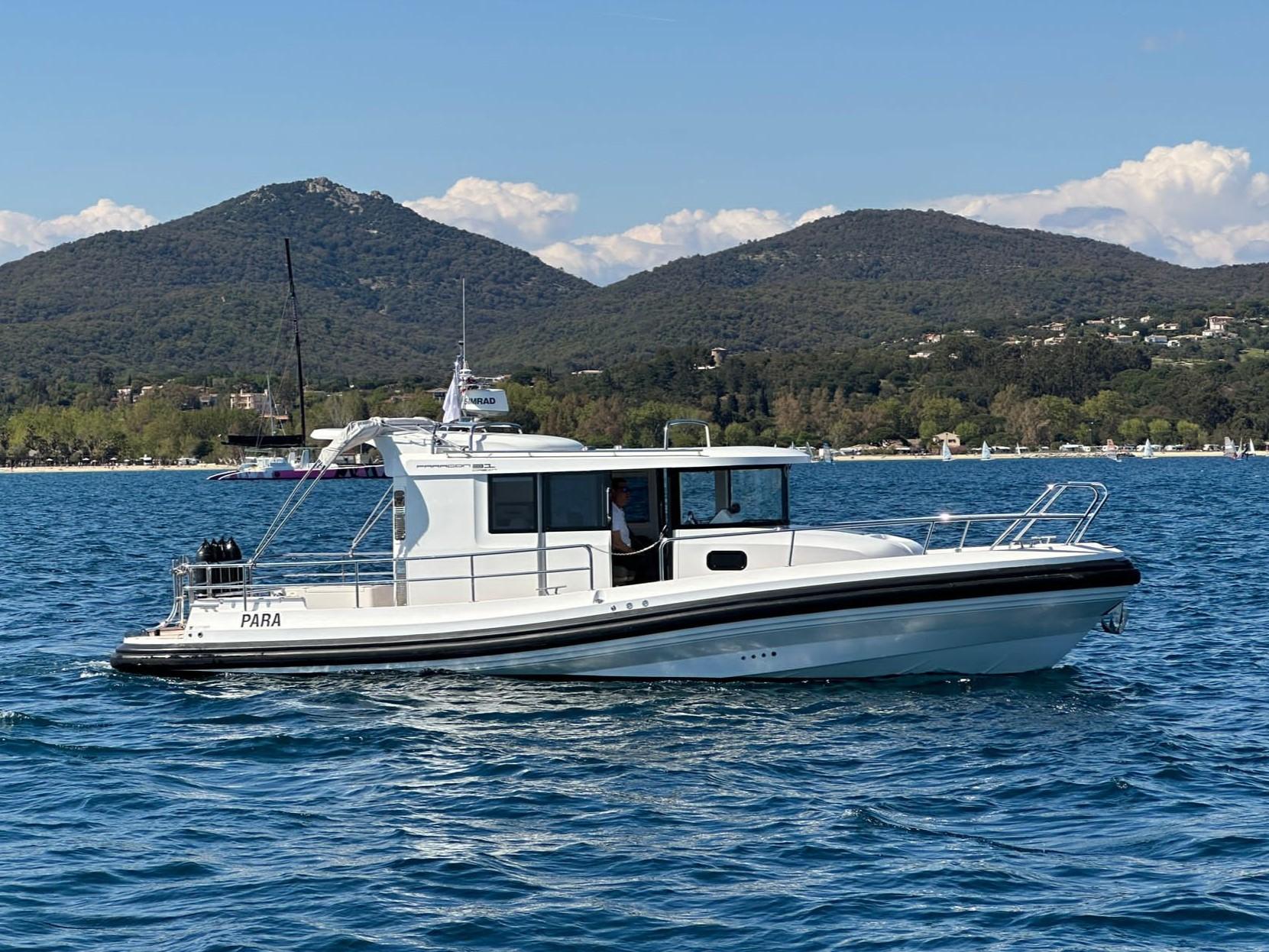 Paragon 31 Cabin 10m 2016, Kajütboote - Sassari | Boot24
