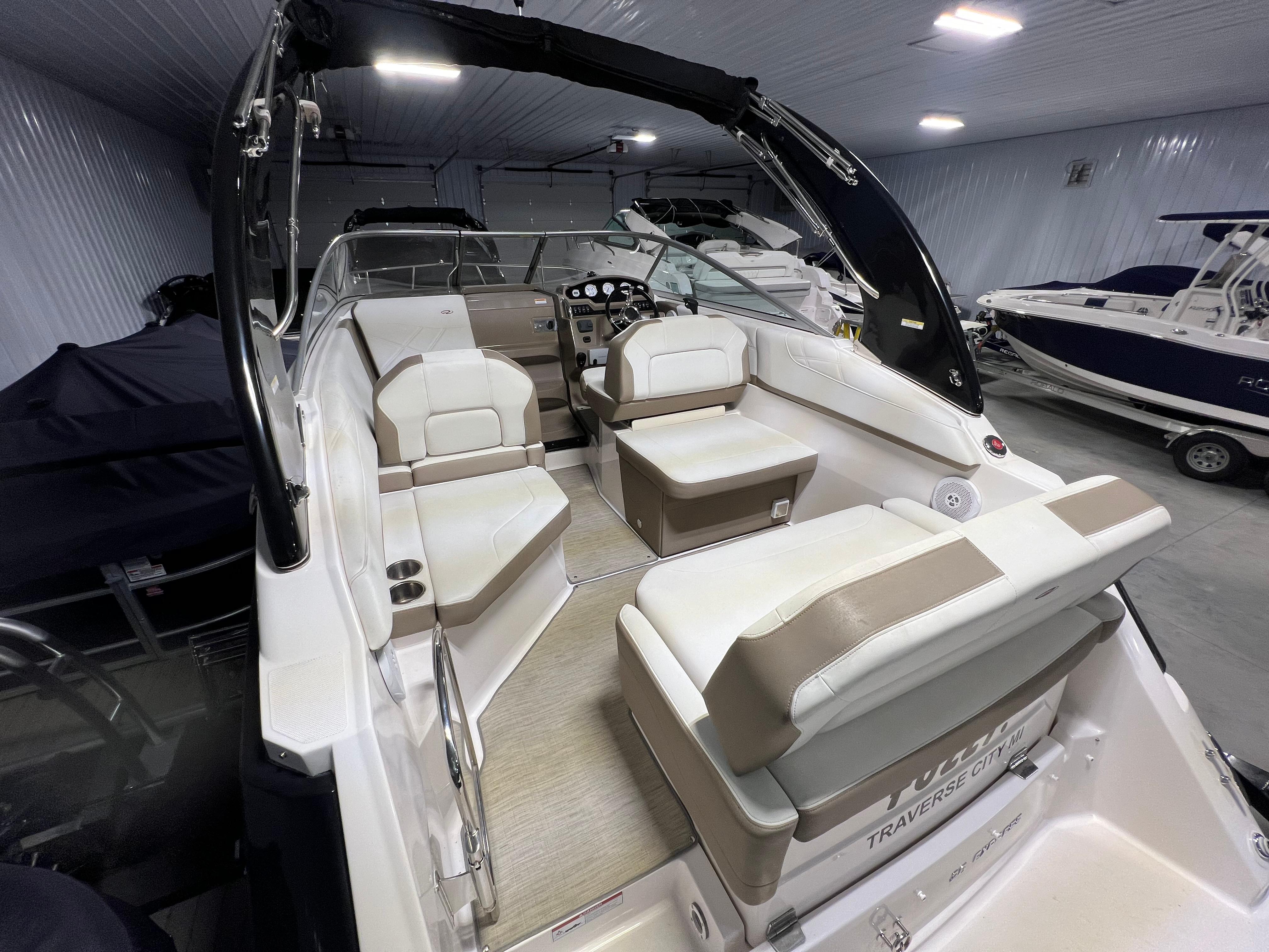 2016 Regal 26 Express Express Cruiser for sale - YachtWorld