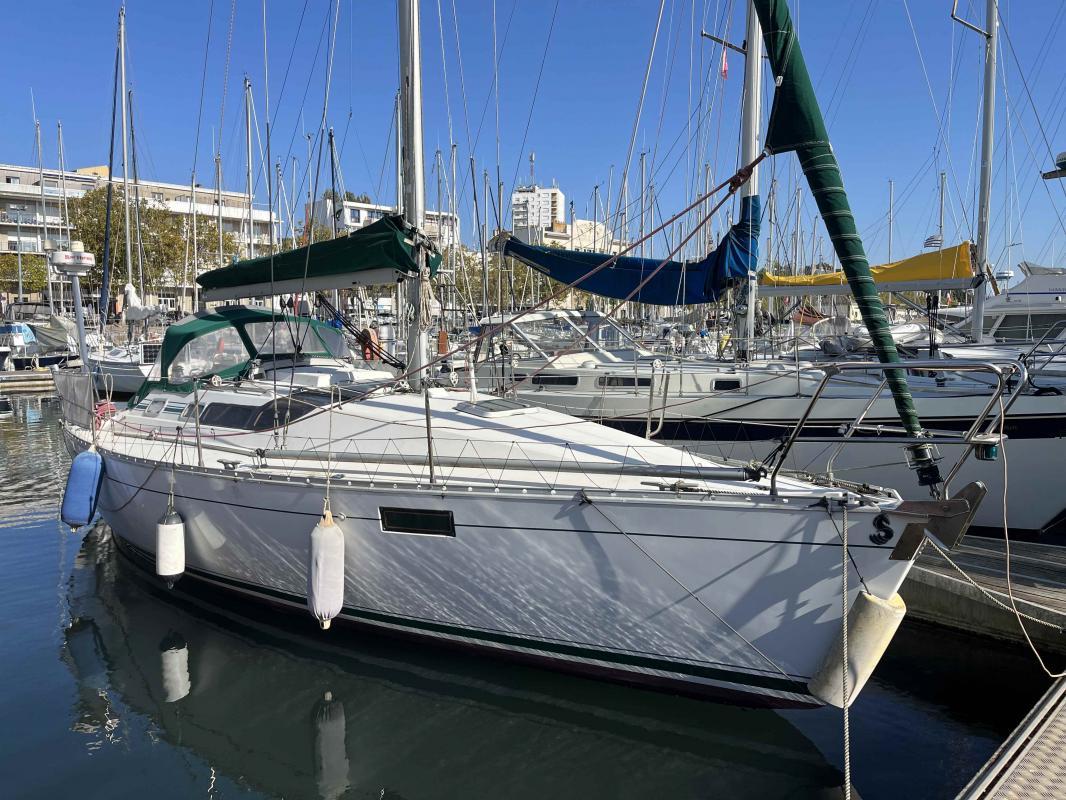 Used Beneteau Oceanis 320 in 56 - Morbihan - iNautia