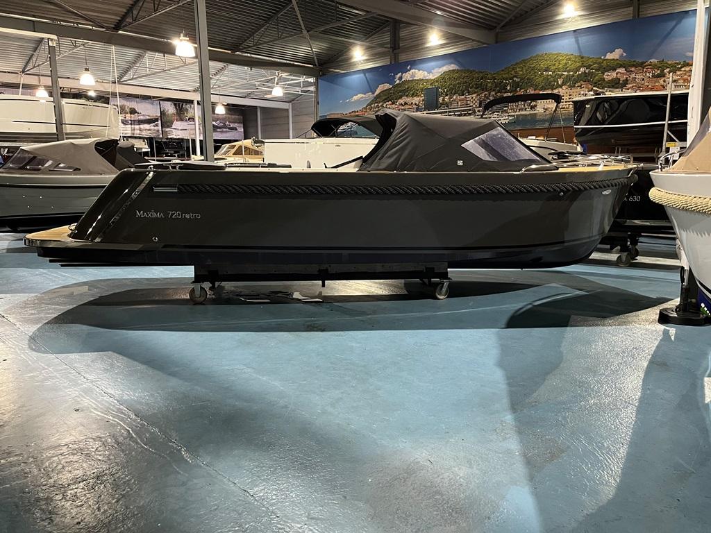 Maxima 720 Retro met Honda 100 pk in unieke RAL kleur! | 2023 | 7m ...