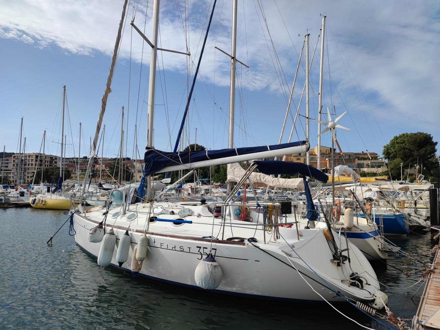 Used 1993 Beneteau First 35.7 - 34 - Hérault | TopBoats