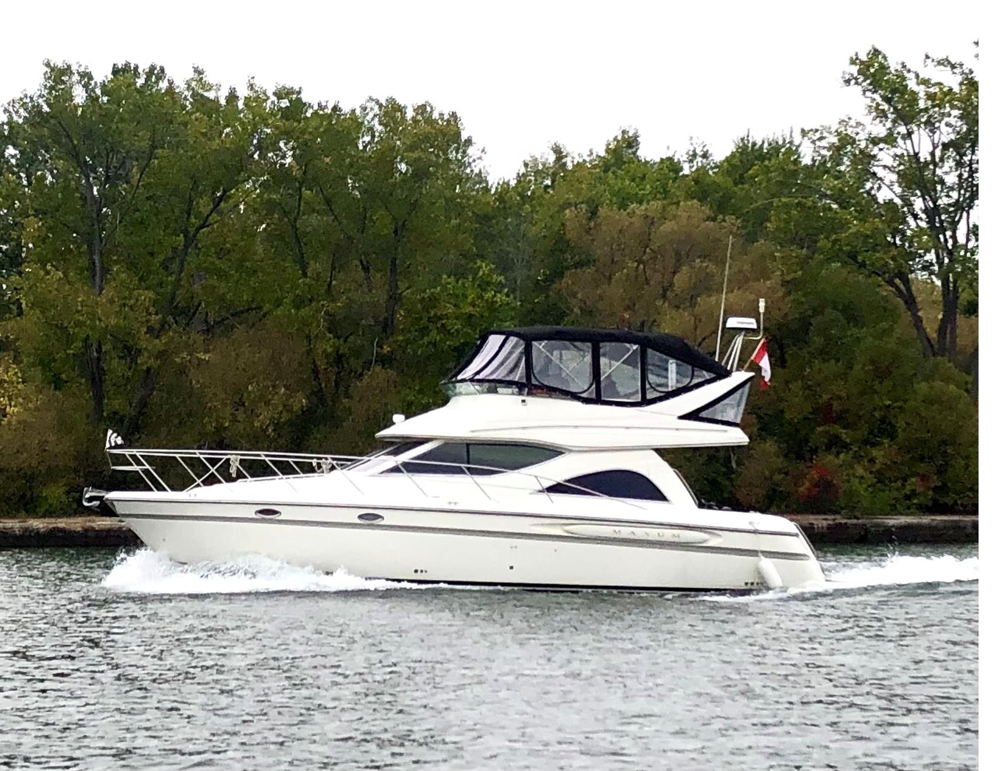 1999 Maxum 4100 SCB Motor Yachts for sale - YachtWorld