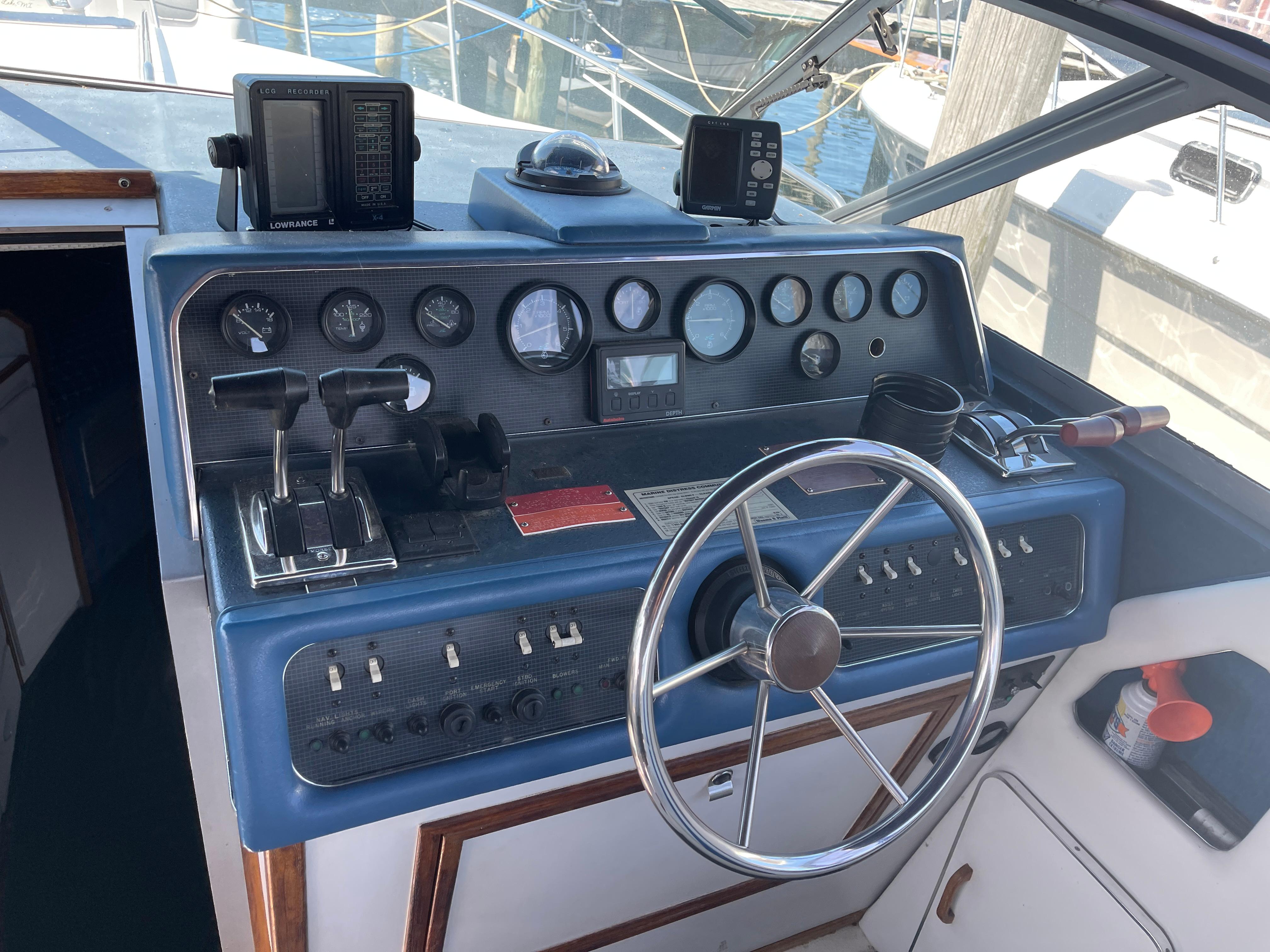 1989 Sea Ray 300 Weekender Cruiser for sale - YachtWorld