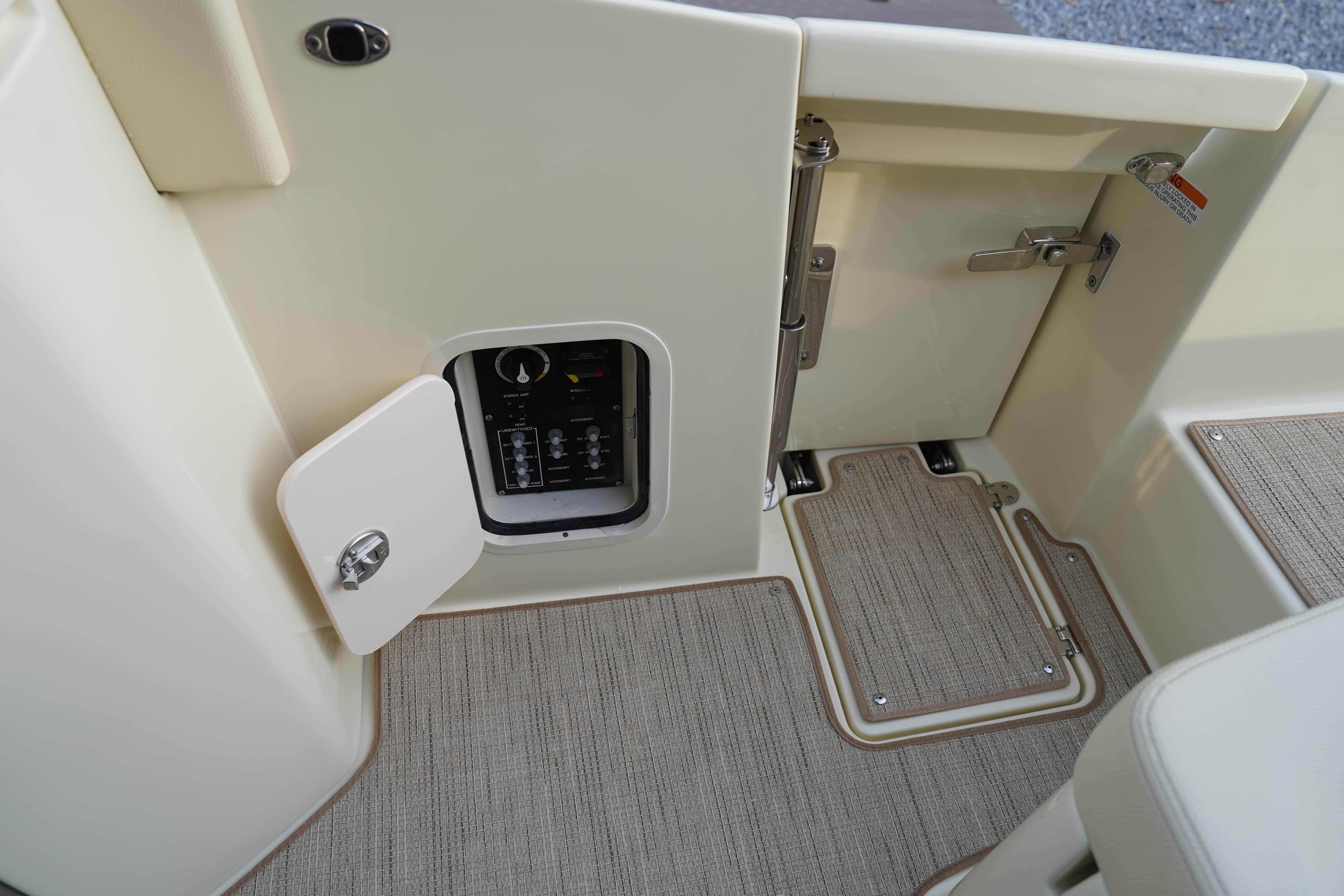 Chris-Craft Launch 28 GT 9m 2024, Bowrider | Boot24