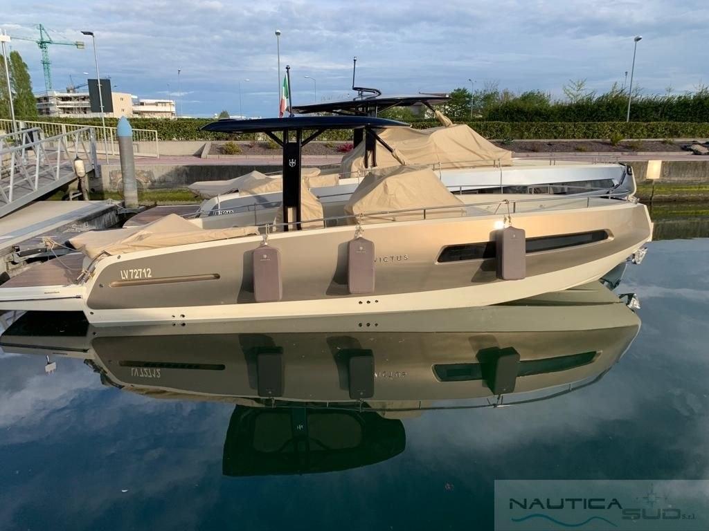 Used 2020 Invictus GT 280 | TopBoats