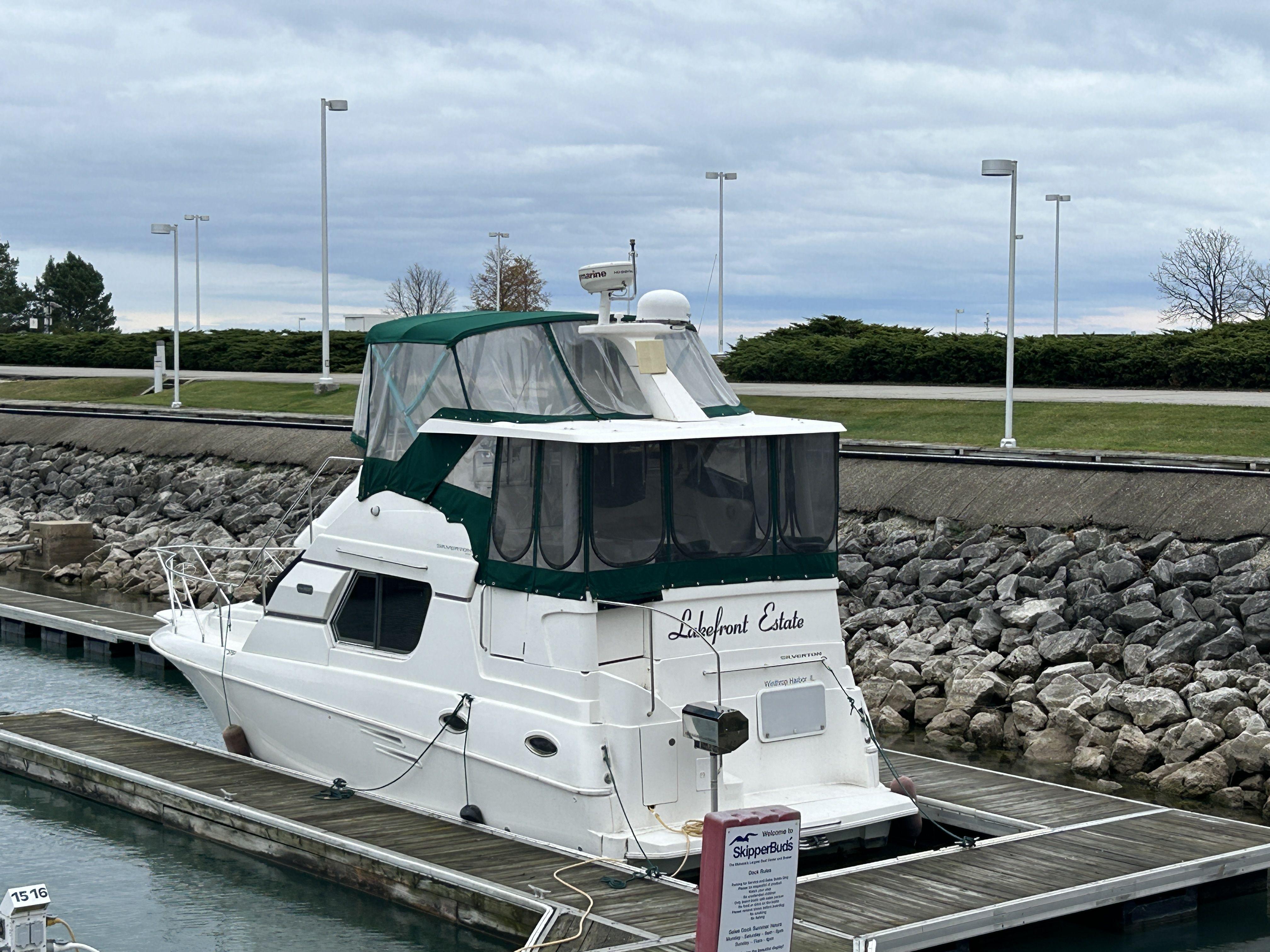 1999 Silverton 322AFTCABIN Motor Yachts for sale - YachtWorld