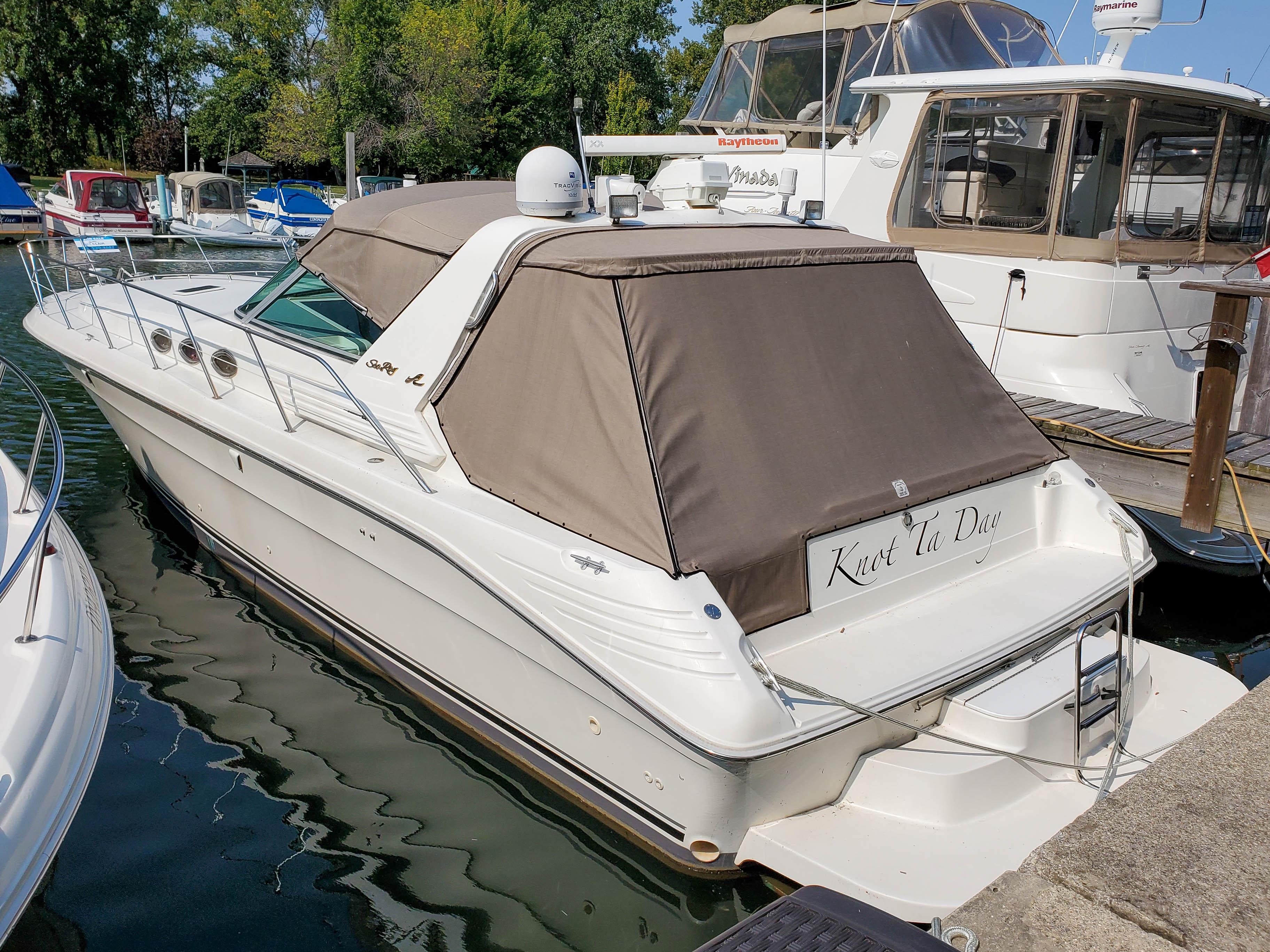 1994 Sea Ray 400 Express Cruiser Motor Yacht for sale - YachtWorld