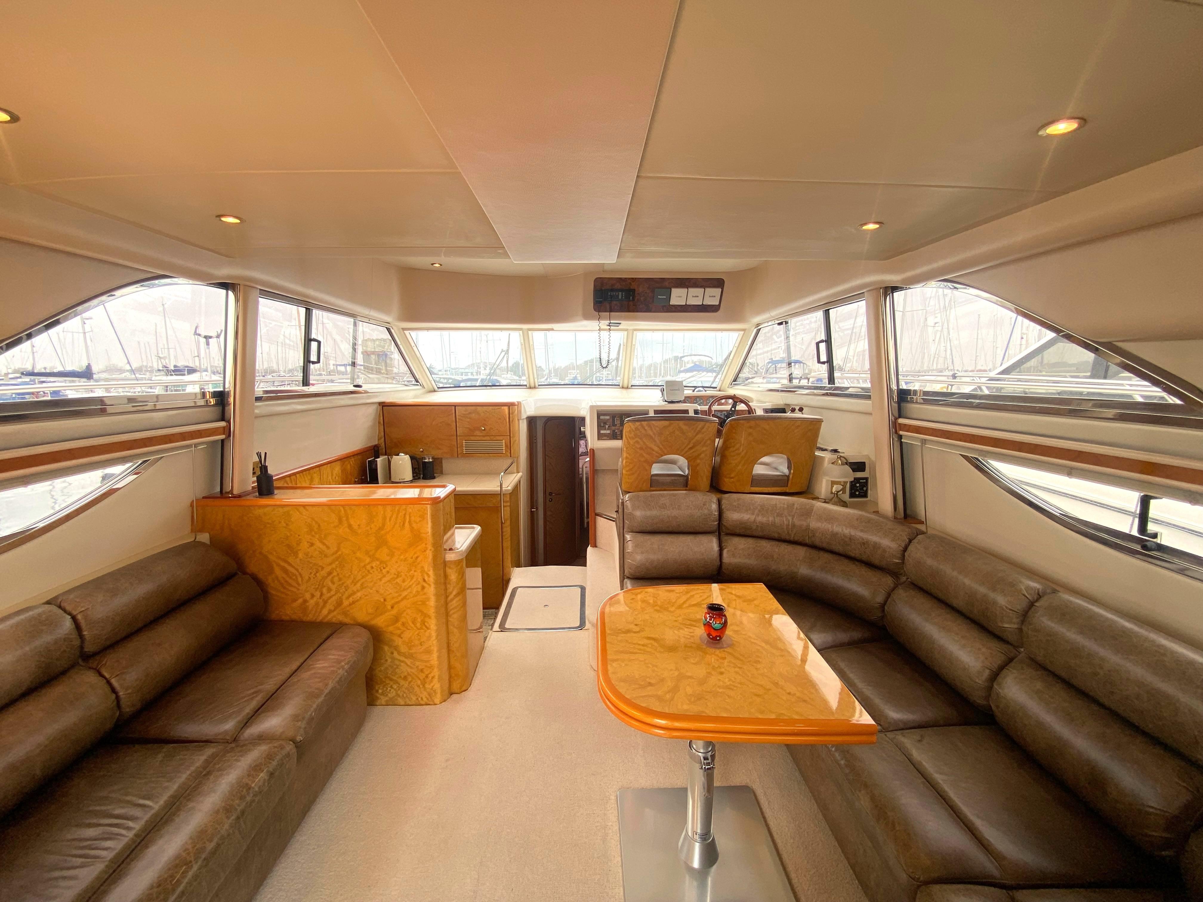 1995 Princess 440 Cruiser for sale - YachtWorld