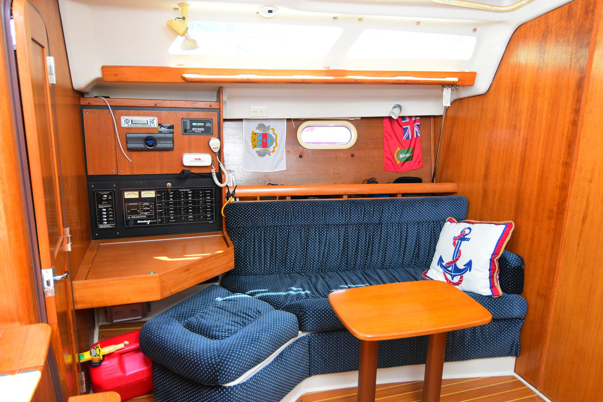 2004 Catalina 350 Racer/Cruiser for sale - YachtWorld