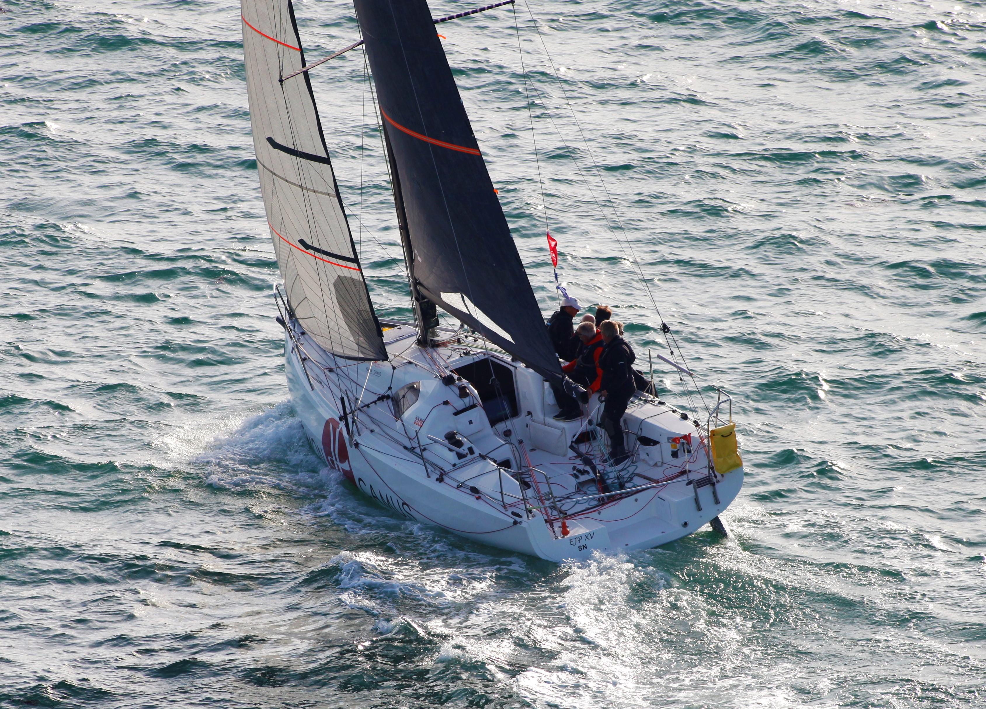 2020 Jeanneau Sun Fast 3300 Barche a vela da regata in vendita- YachtWorld