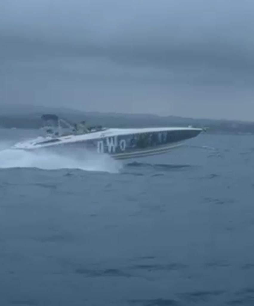 1996 Wellcraft Scarab 38 Schnellboote und Sportboote Kaufen - YachtWorld