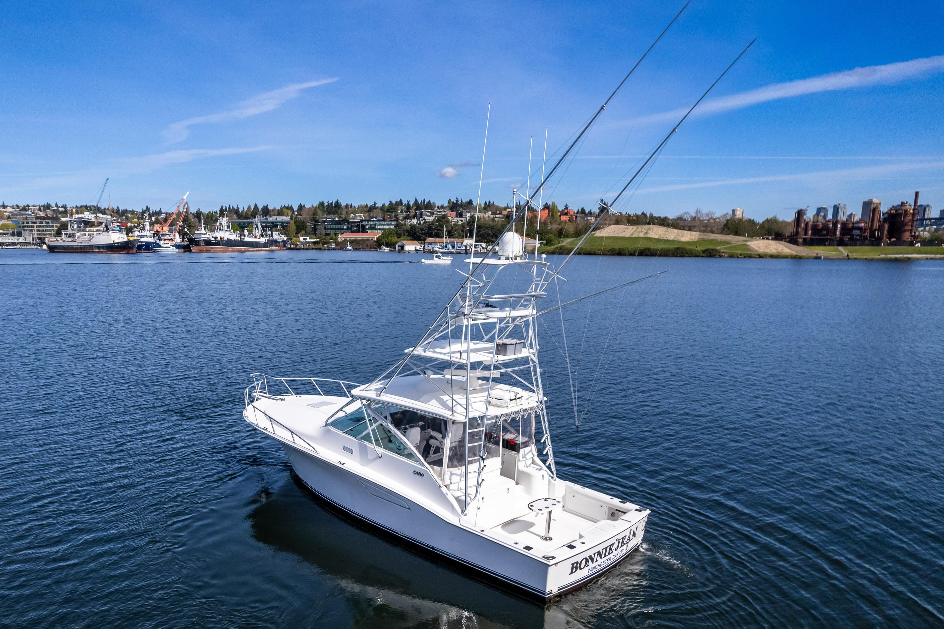 2008 Cabo 40 Hardtop Express Express Cruiser for sale - YachtWorld