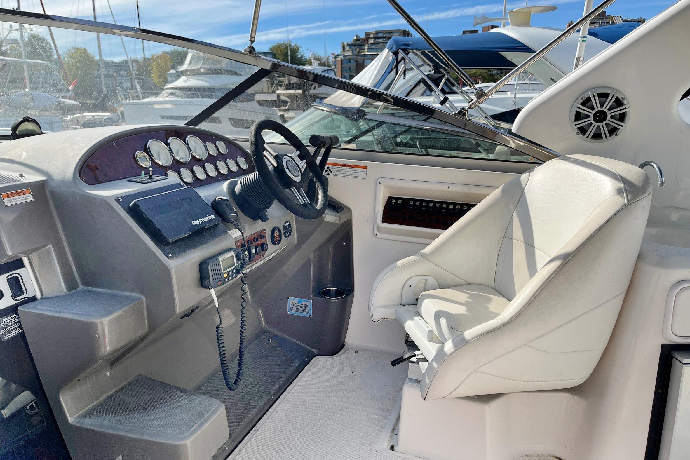 2007 Regal 2860 Window Express Bateaux de plaisance à vendre - YachtWorld